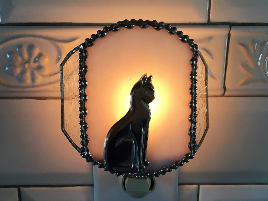 Stained Glass Cat Nightlight, Kitty Cat Nightlight, White Glass, Cat ...