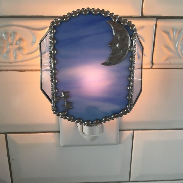 Moon Nightlight - Etsy