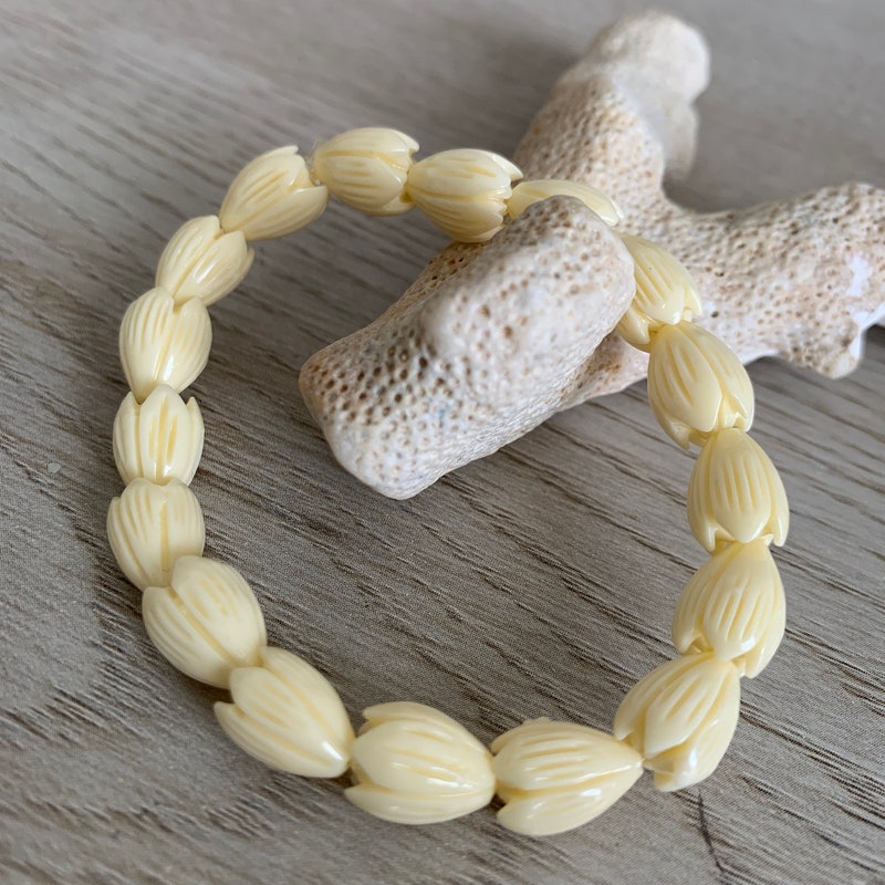 Carved Pikake Beads - Etsy