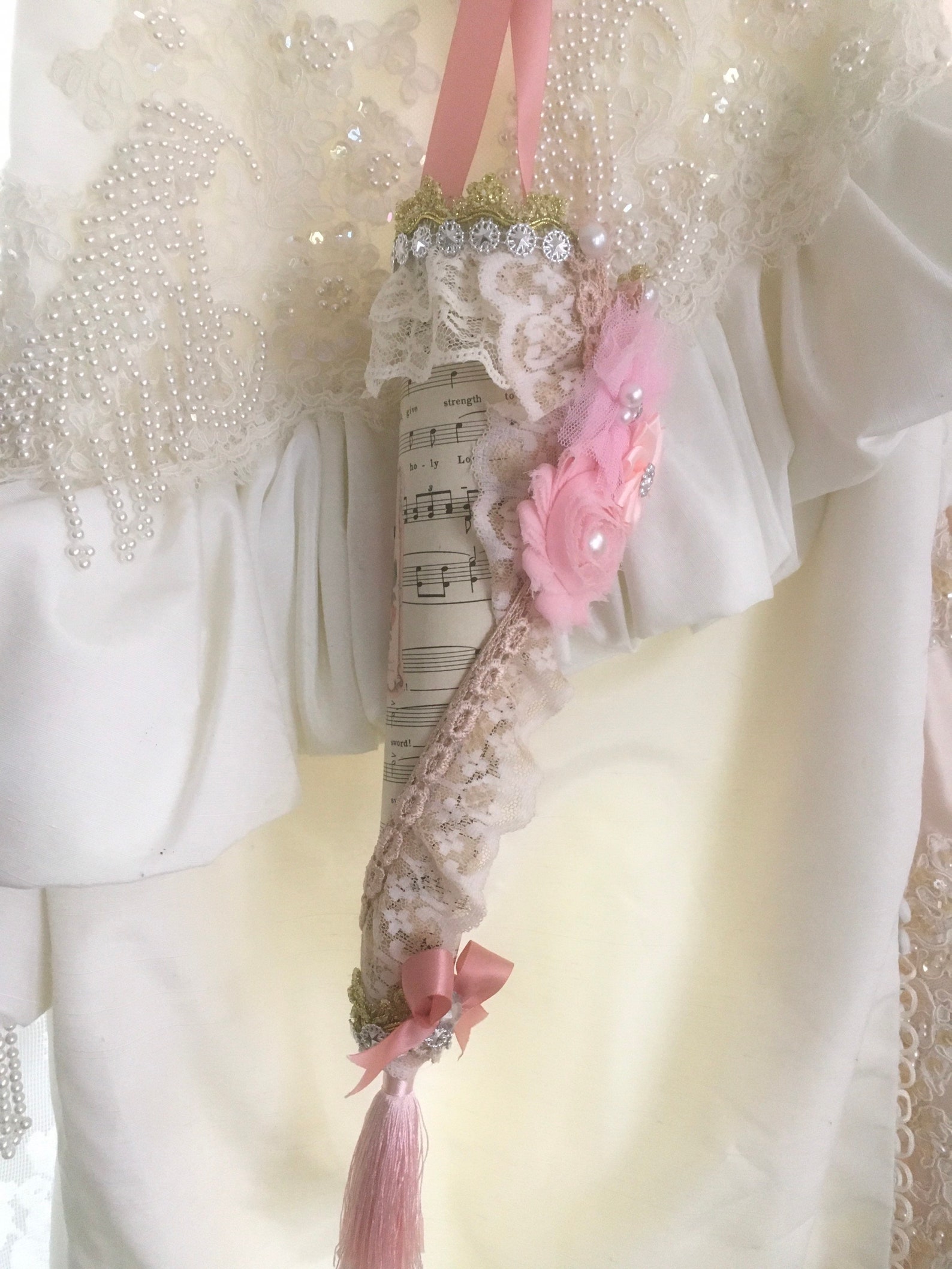 Victorian Christmas Tussie Mussie French Style Paper Cone - Etsy