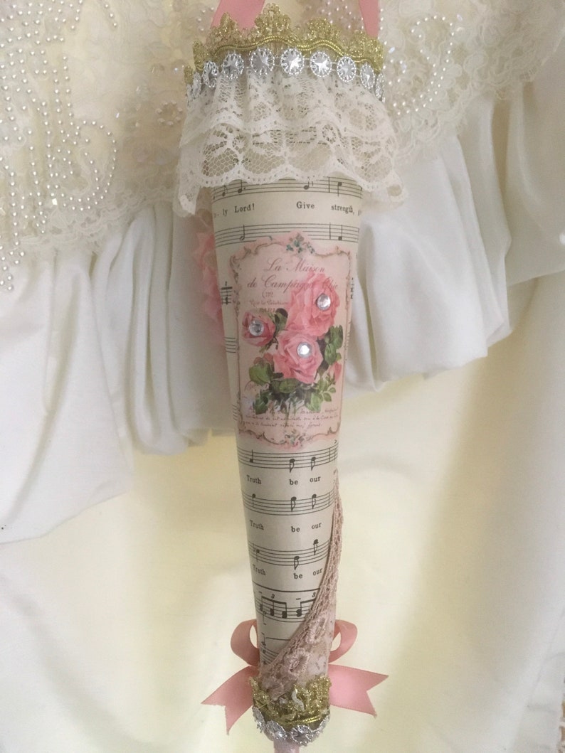Victorian Christmas Tussie Mussie French Style Paper Cone - Etsy