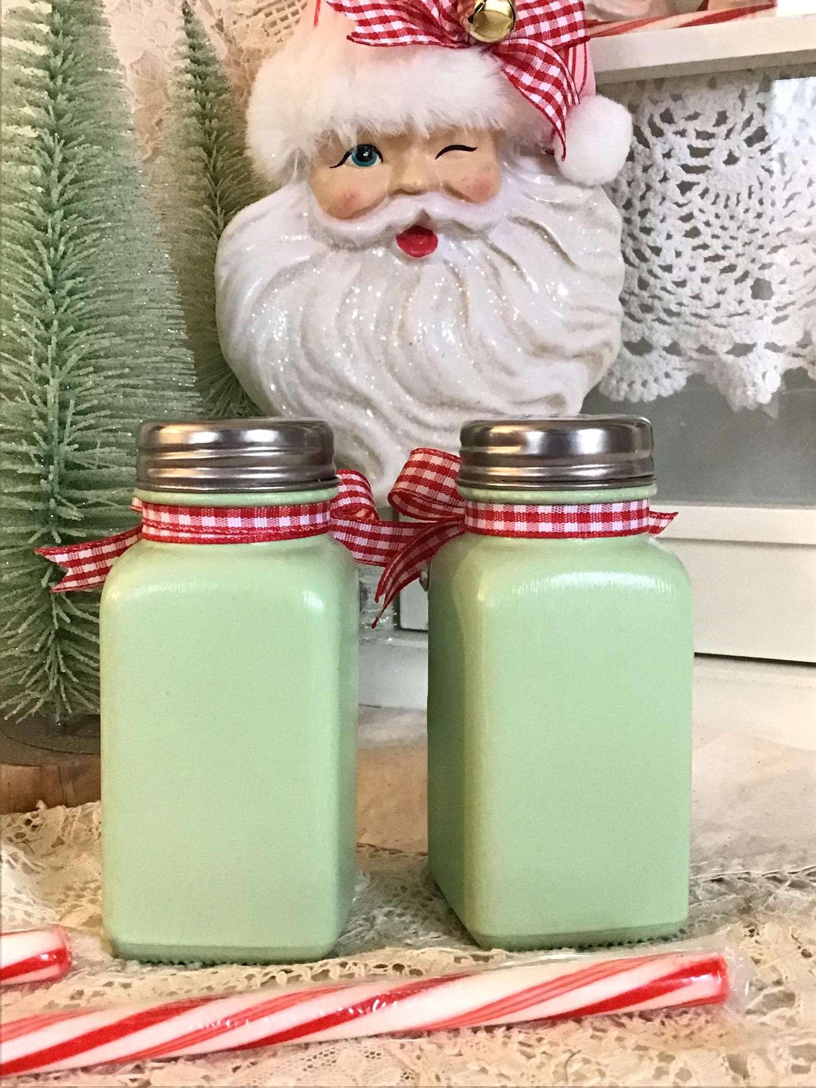 Vintage Winking Santa S&P Shaker Set: Jadeite Style Christmas Kitchen ...