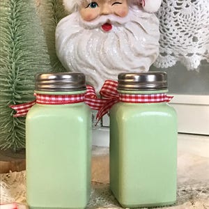 Vintage Winking Santa S&P Shaker Set: Jadeite Style Christmas Kitchen ...