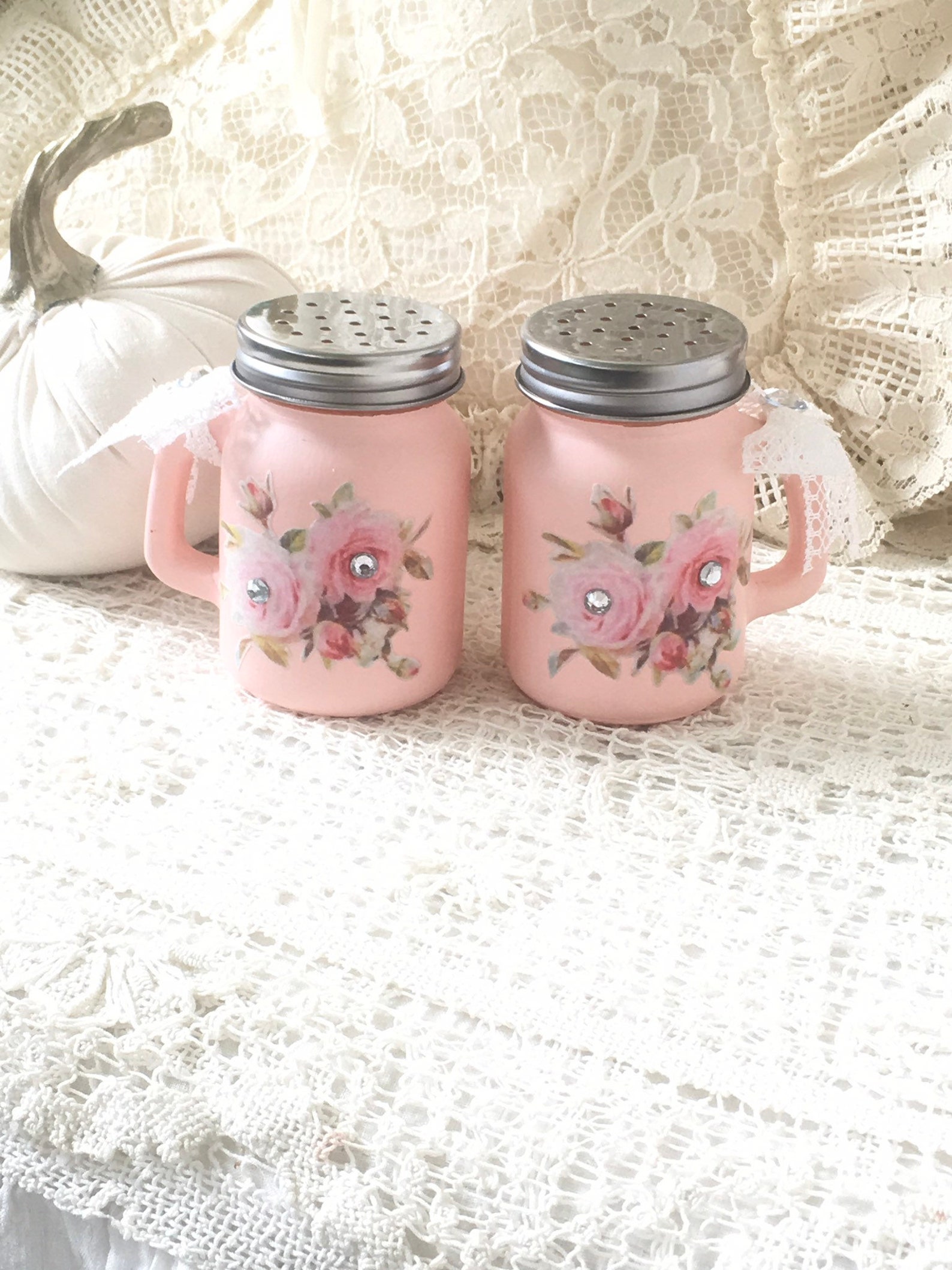 Shabby Salt & Pepper Shaker set Pink Roses Vintage pink | Etsy