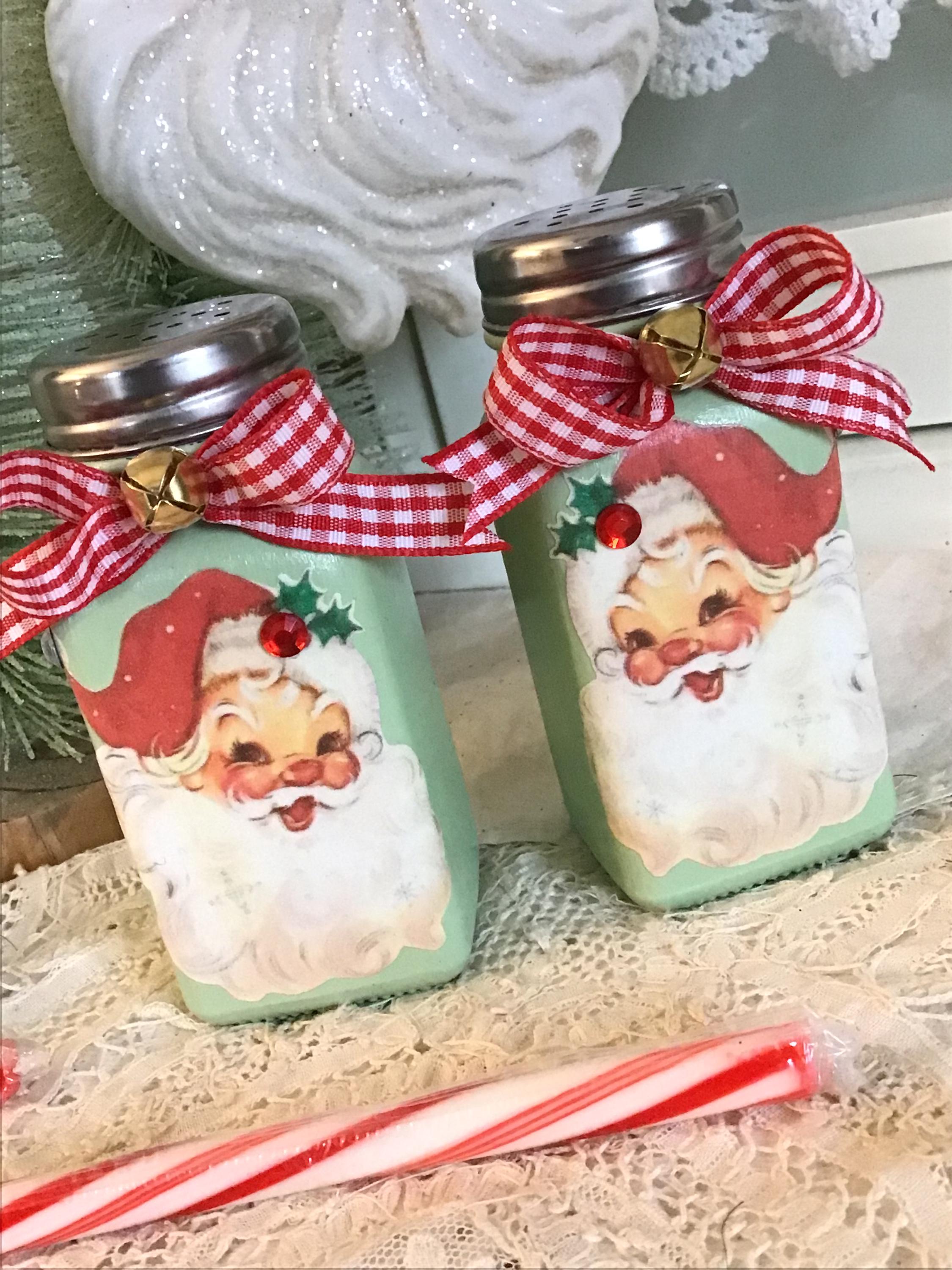 Vintage Winking Santa S&P Shaker Set: Jadeite Style Christmas Kitchen ...