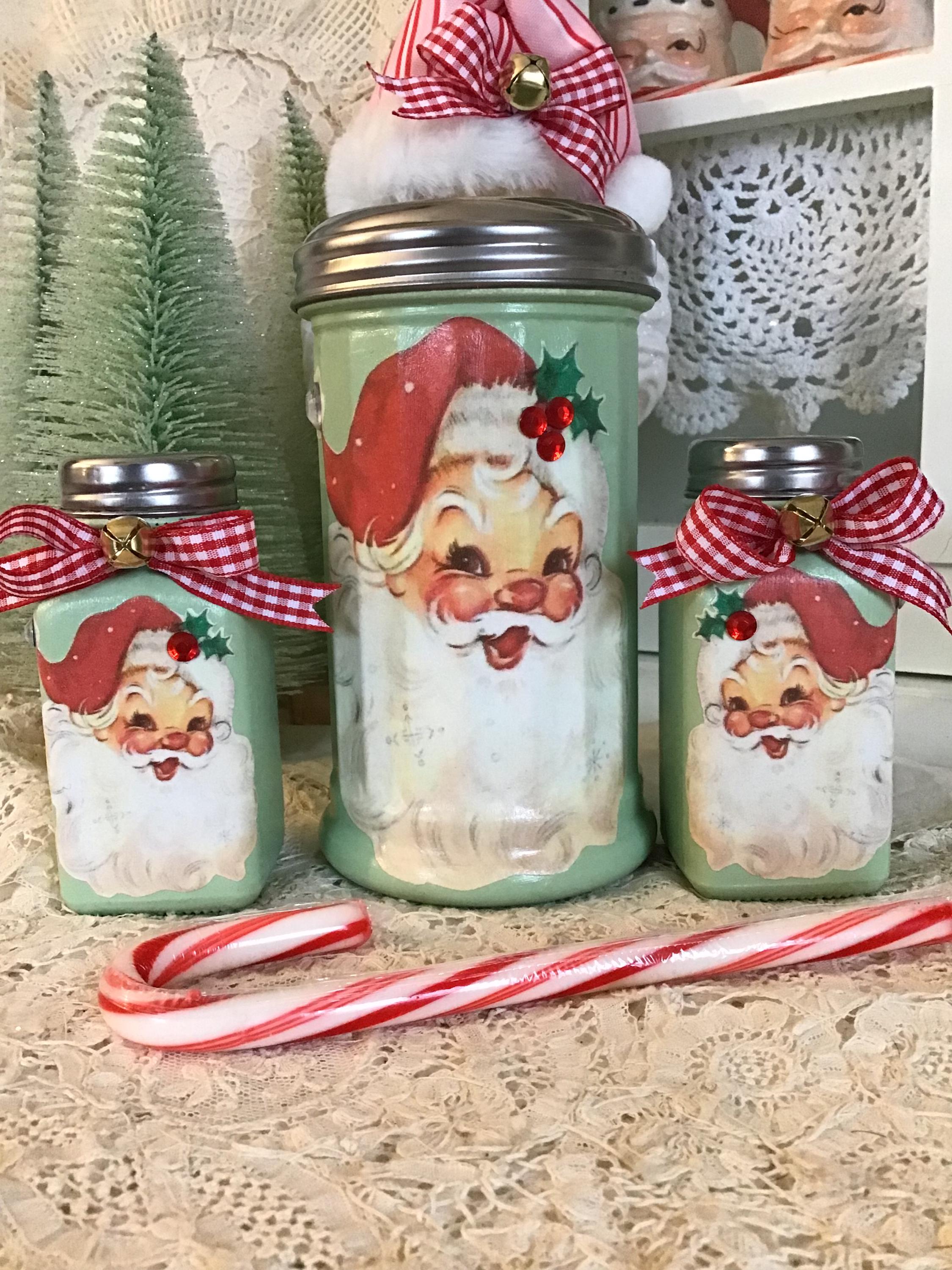 Vintage Winking Santa S&P Shaker Set: Jadeite Style Christmas Kitchen ...