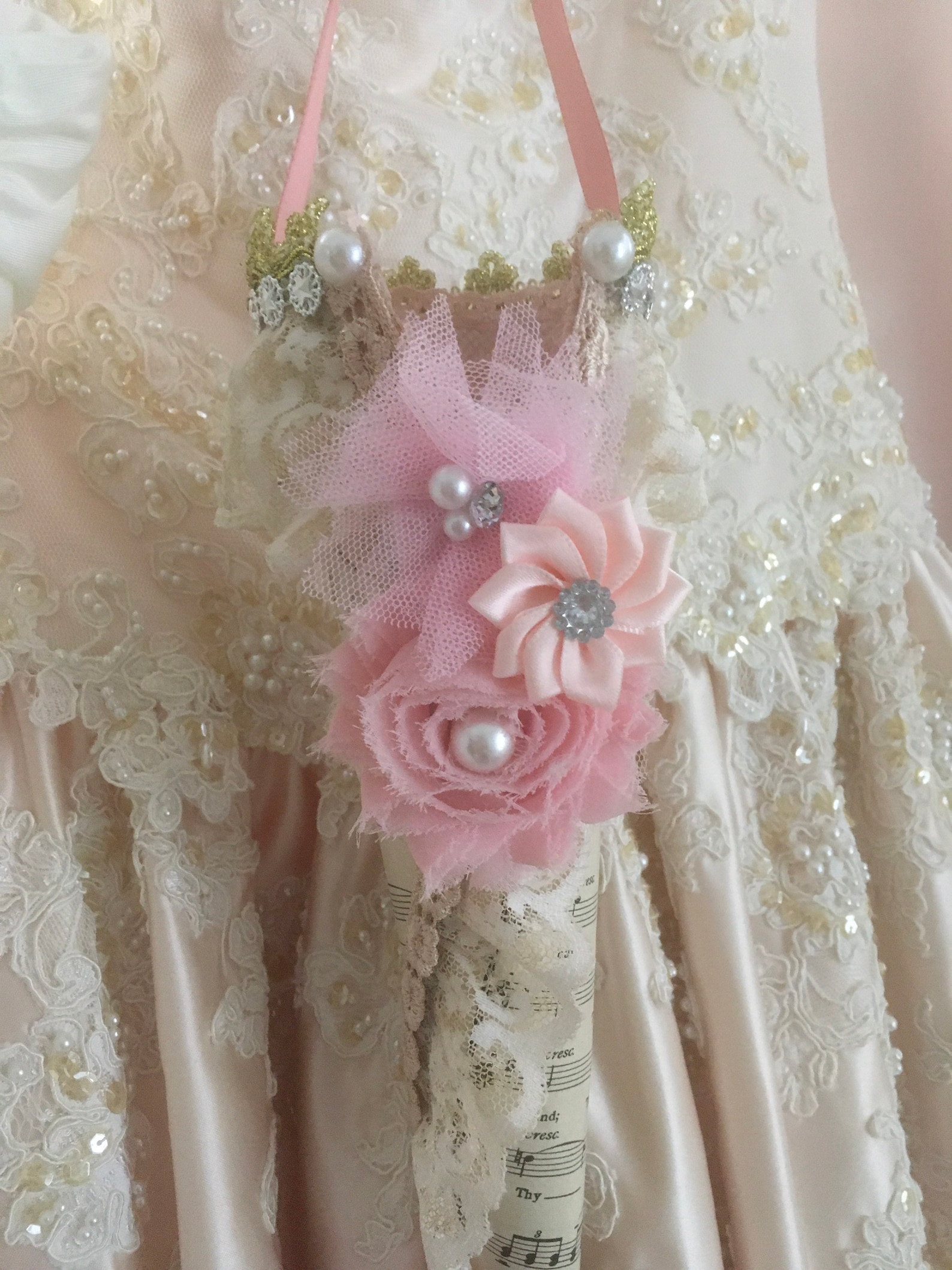 Victorian Christmas Tussie Mussie French Style Paper Cone - Etsy