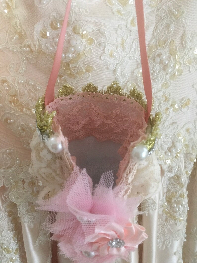 Victorian Christmas Tussie Mussie French Style Paper Cone - Etsy