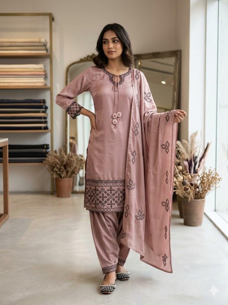 Light Pink Color Farsi Salwar Suit Set, Crepe Silk Pakistani Suit ...