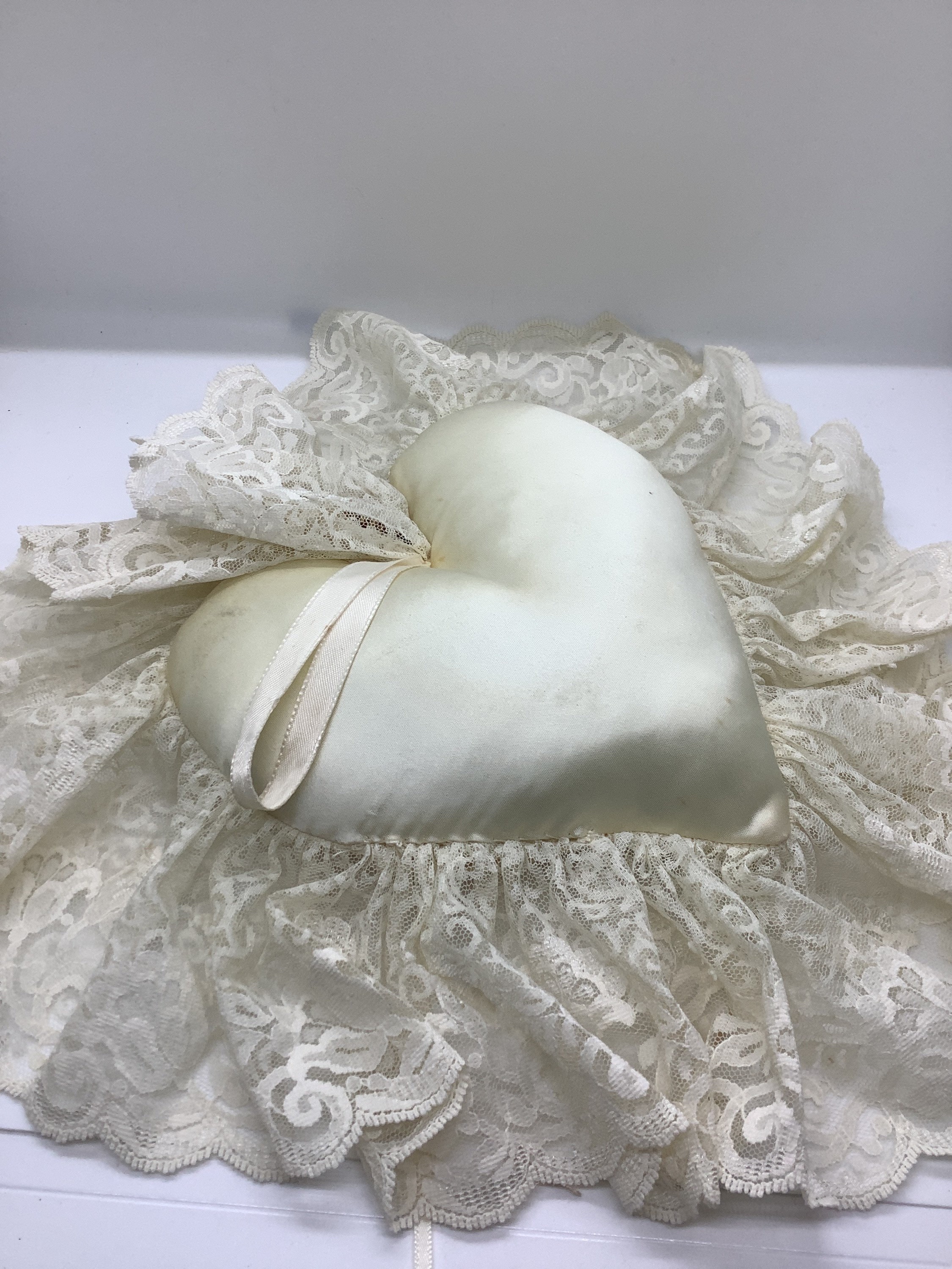 Vintage Style Heart Shape Ecru Lace and Gold Flower Ring Bearer Pillow ...