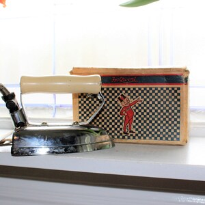 Antique Clothes Iron Hotpoint With Original Box Laundry Room Decor - Etsy