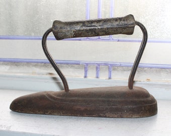 Antique Sad Iron - Etsy