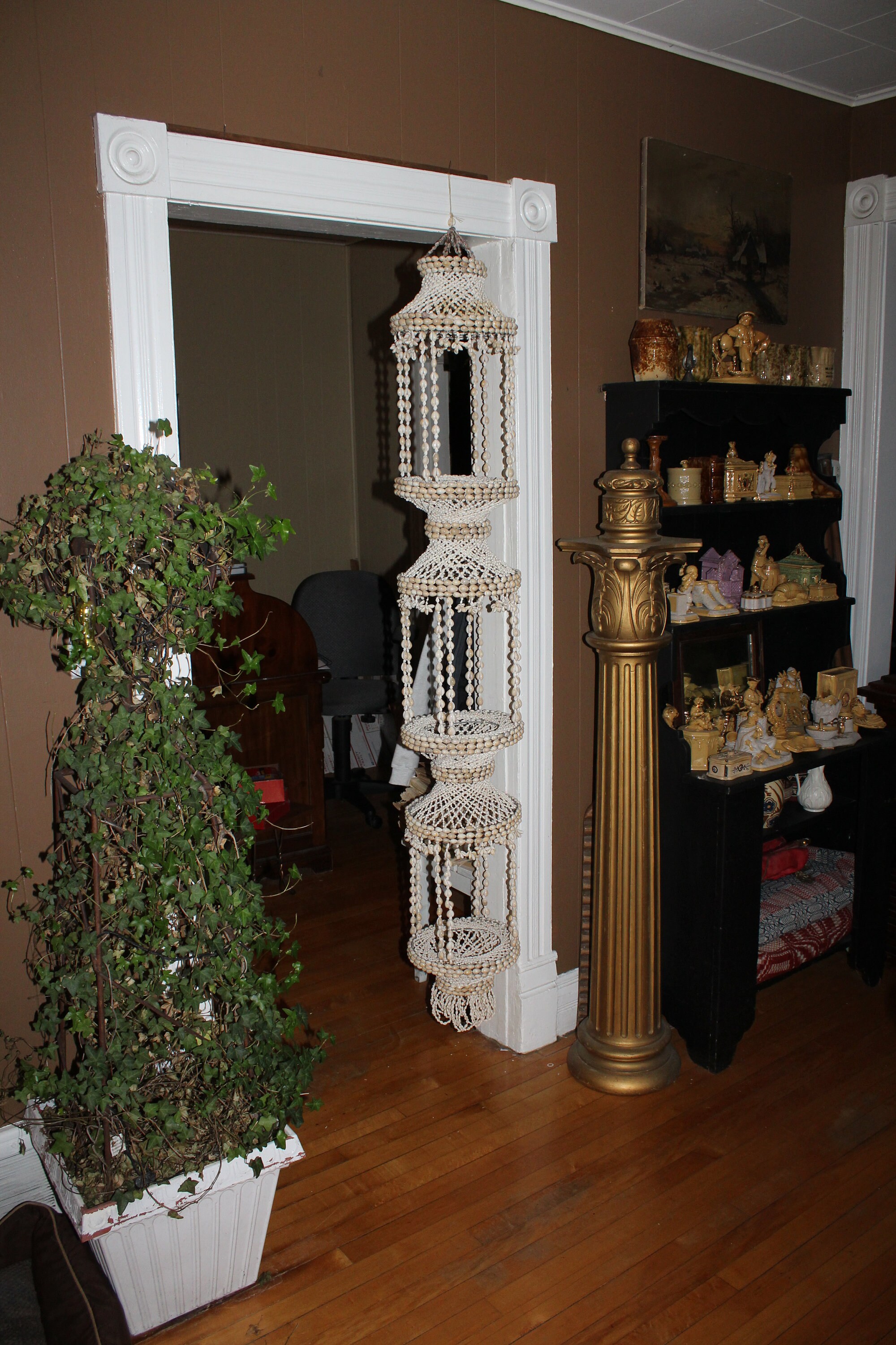 Huge 74 Hanging Shell Plant Hanger Planter Holder Sea Shell Art 1970s