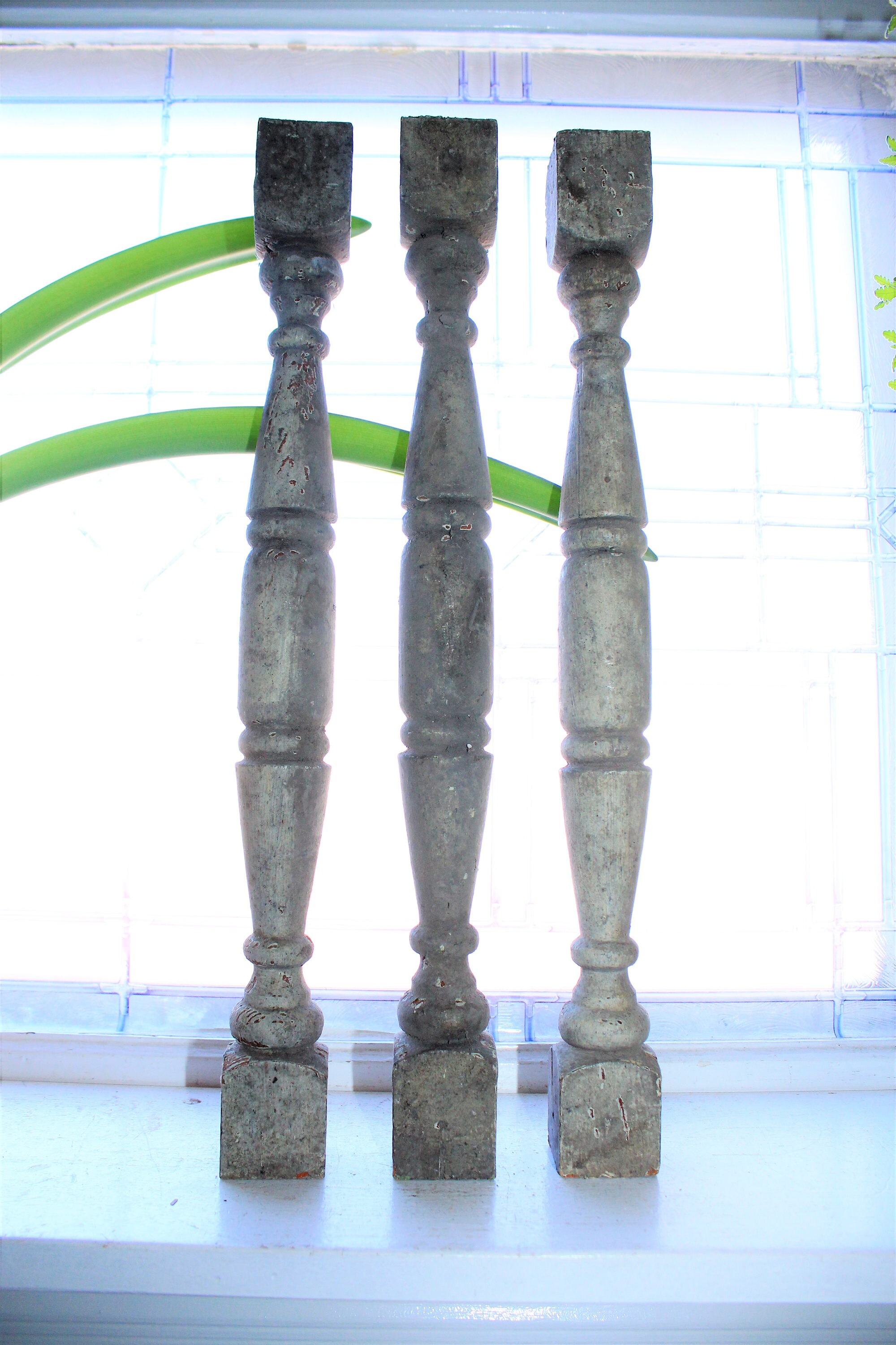 3 Vintage 1800s Porch Railing Spindle Posts Architectural Salvage 18