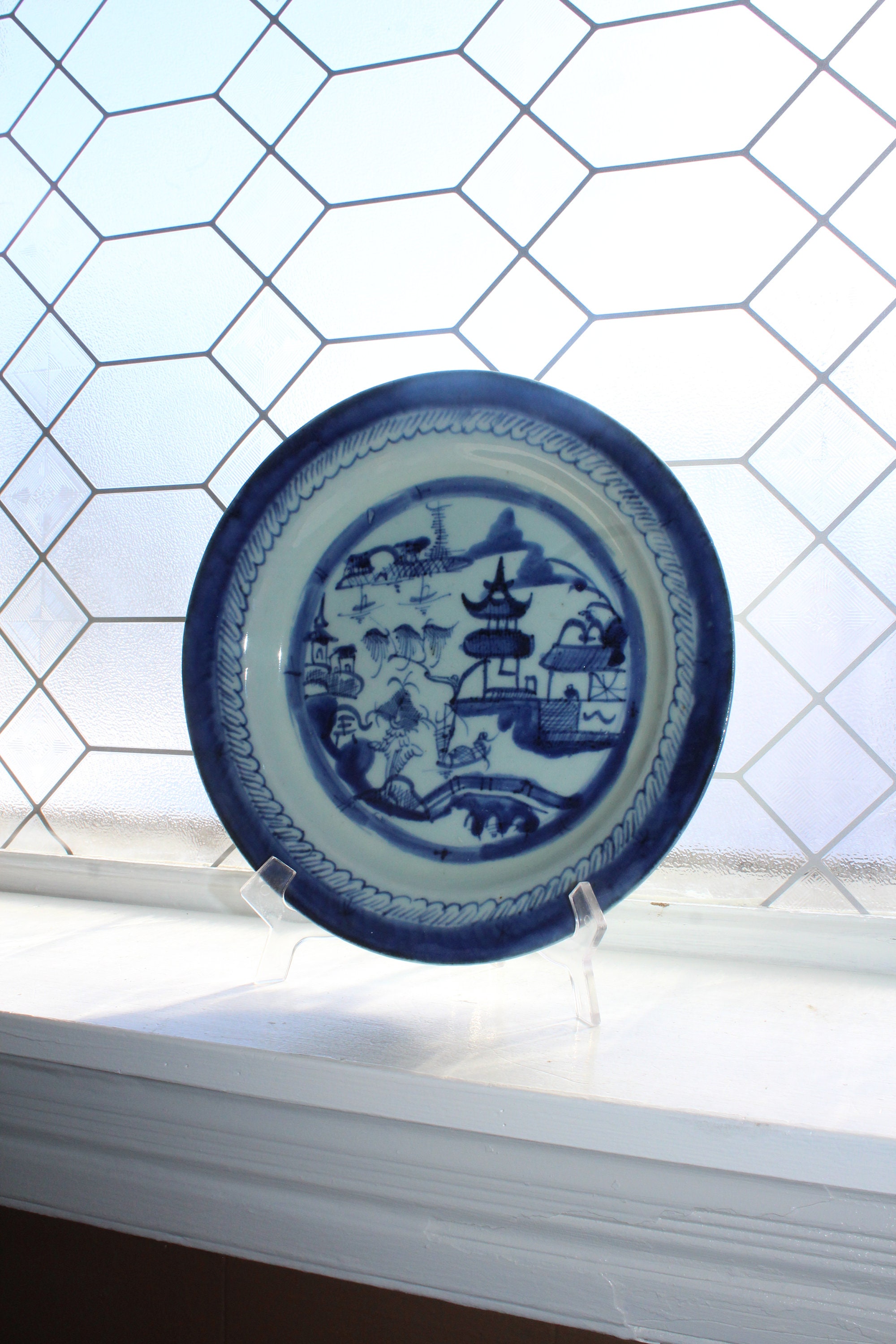 Vintage Chinese Export Canton Plate Blue and White