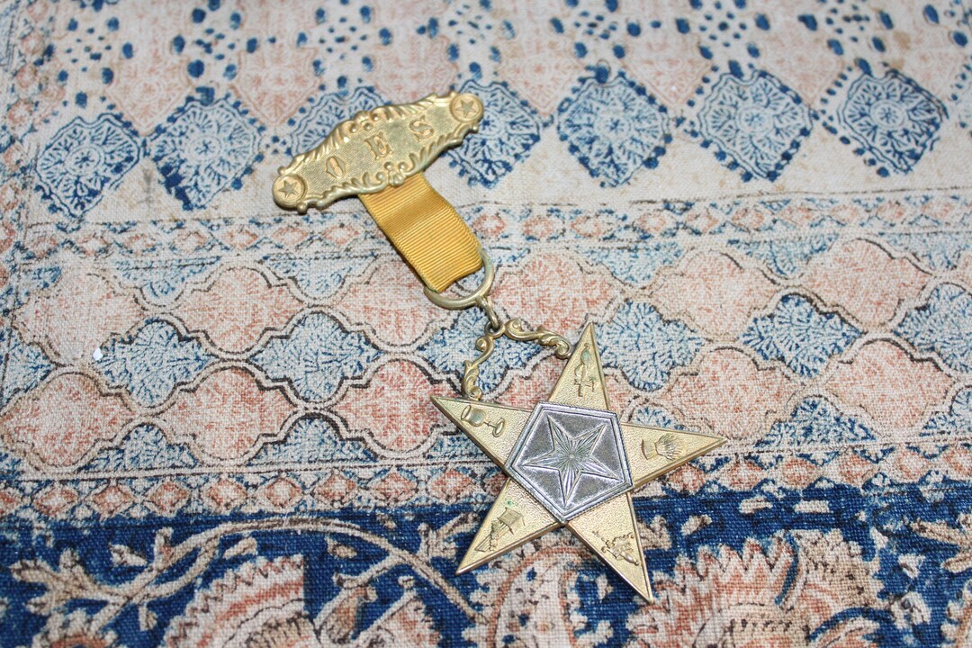 Gold Order of the Eastern Star Badge Vintage Masonic - Etsy