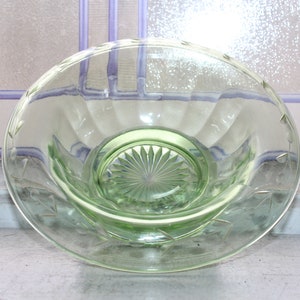 Vintage Green Depression Glass Compote Pedestal Candy Dish Rolled Rim ...
