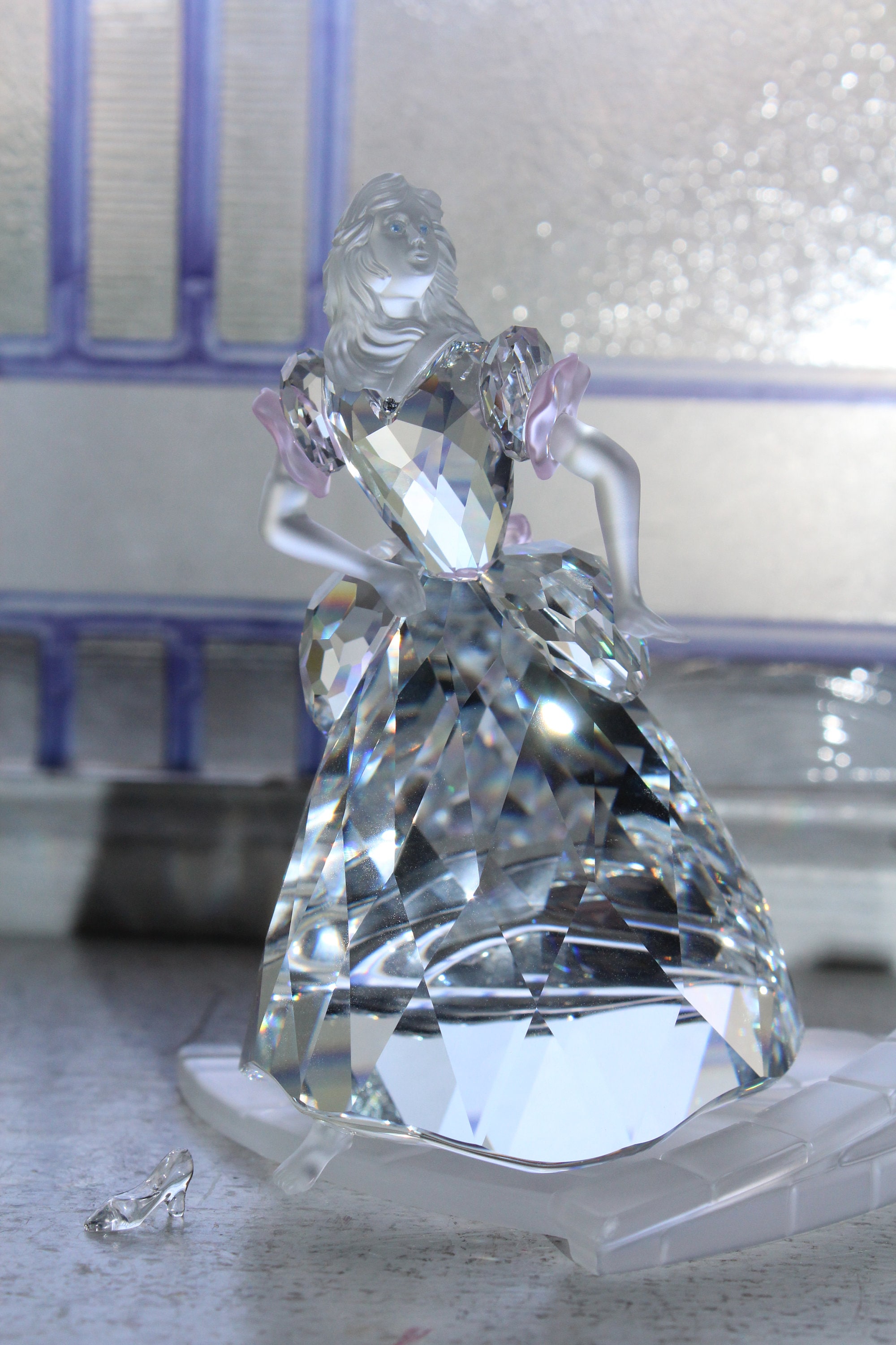 Swarovski Crystal Cinderella Figurine with Slipper and Original Box