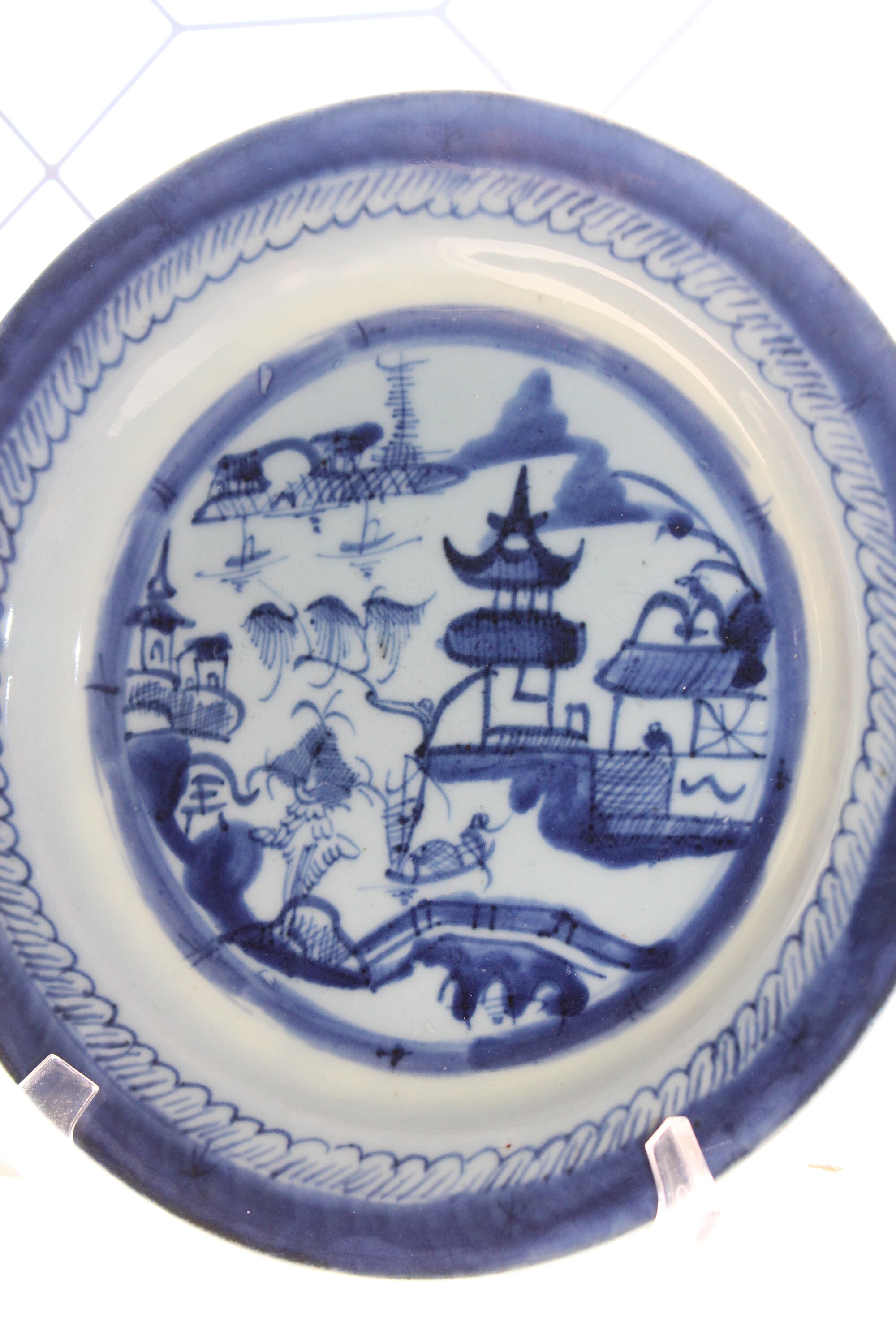 Vintage Chinese Export Canton Plate Blue and White