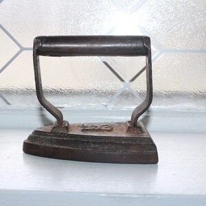 Antique Sad Iron Tailor's Flat Iron Circa 1800s Laundry Room Decor - Etsy