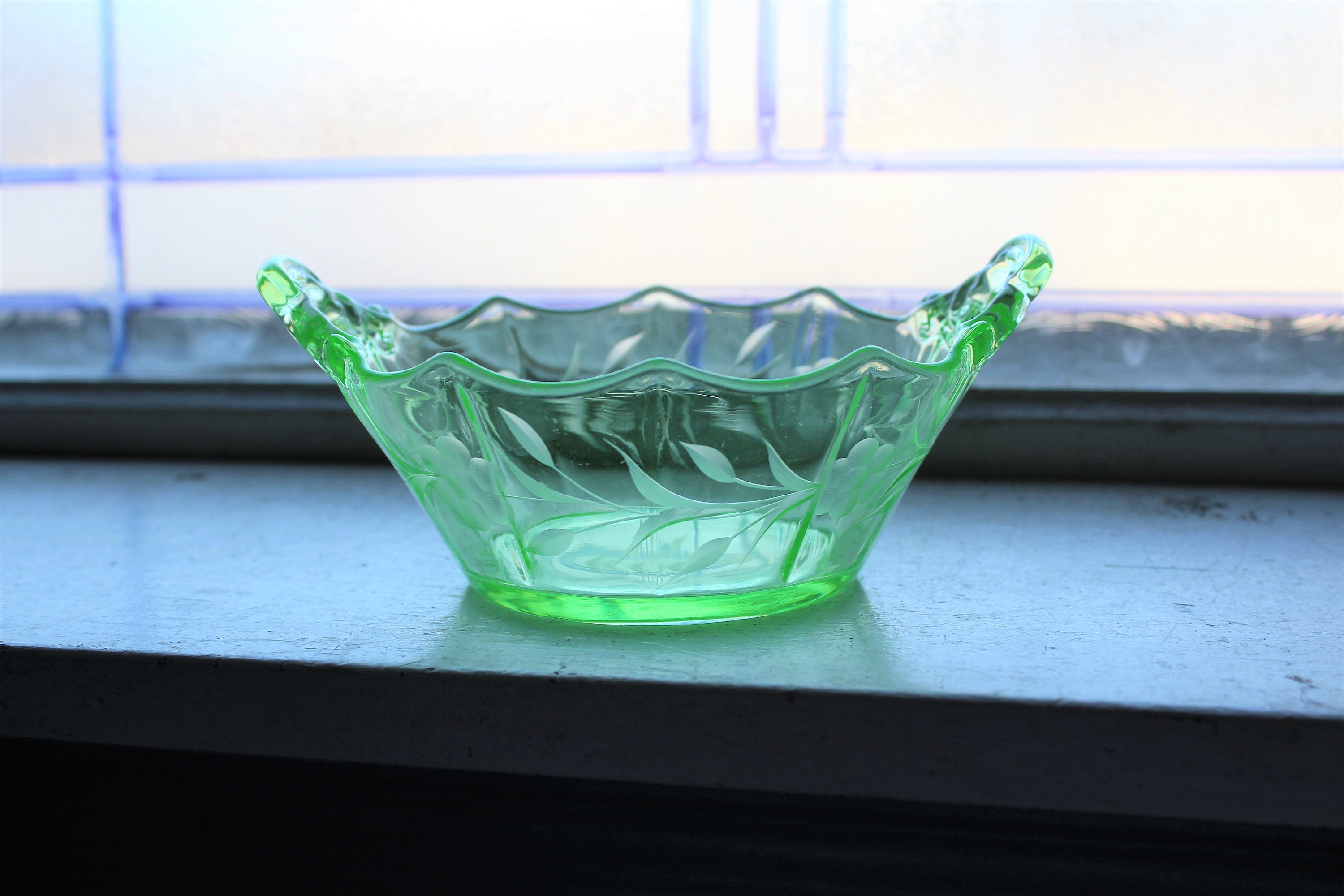 Green Depression Glass Bowl With Handles