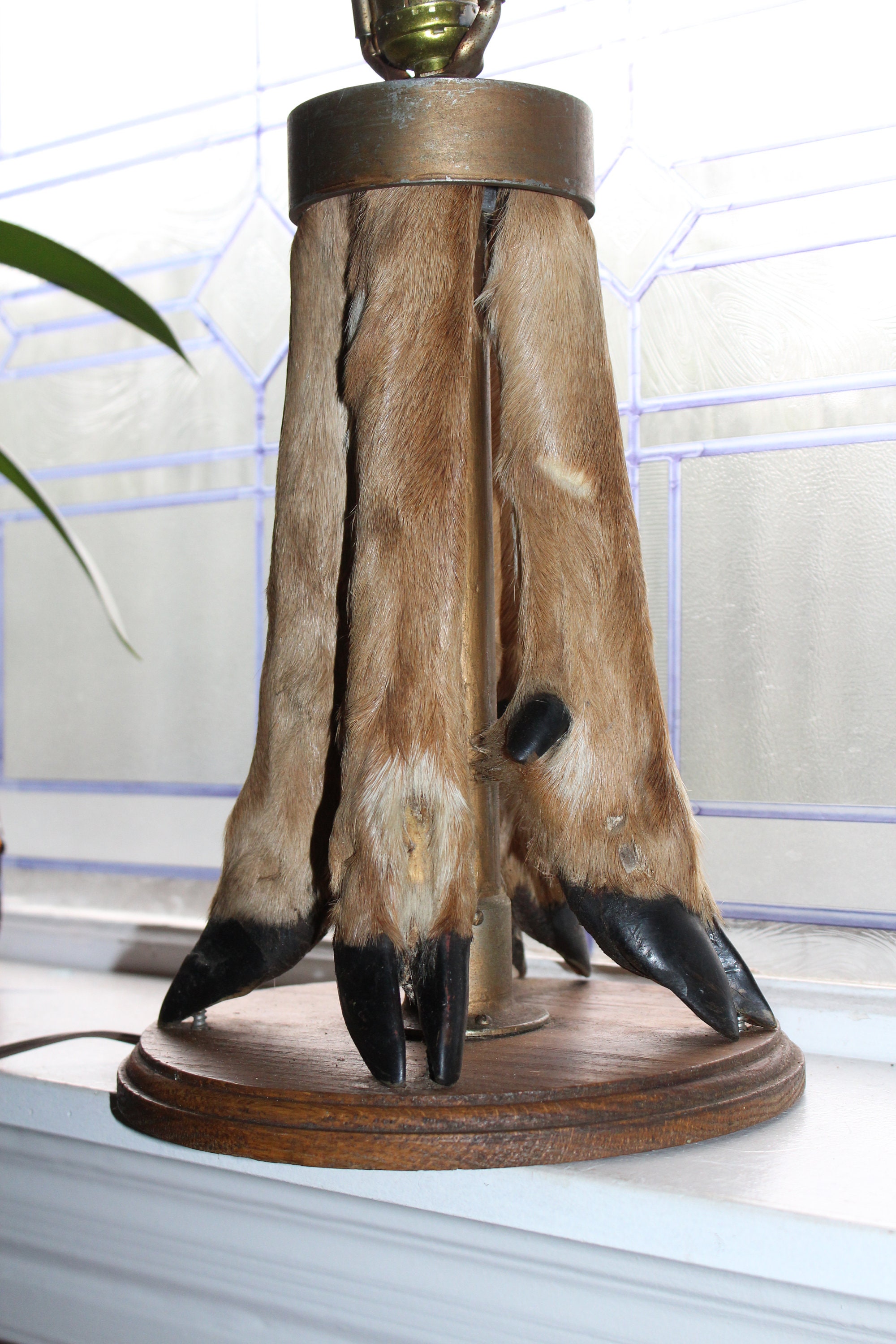 Vintage Deer Leg Lamp 4 Hoof Taxidermy Western Decor