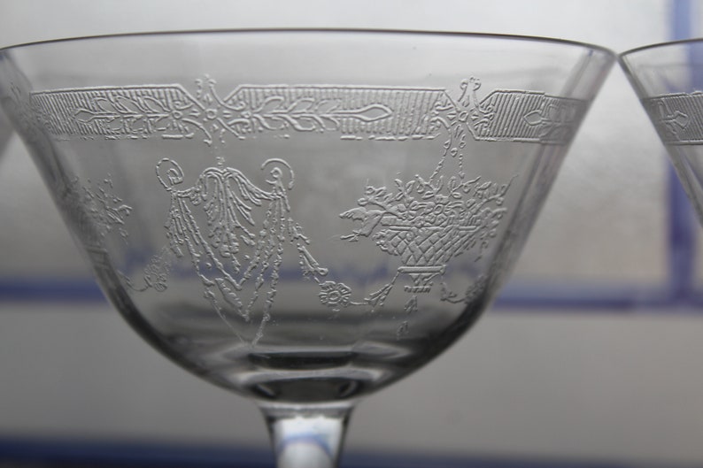 4 Vintage Art Deco Champagne Glasses Elegant Barware - Etsy