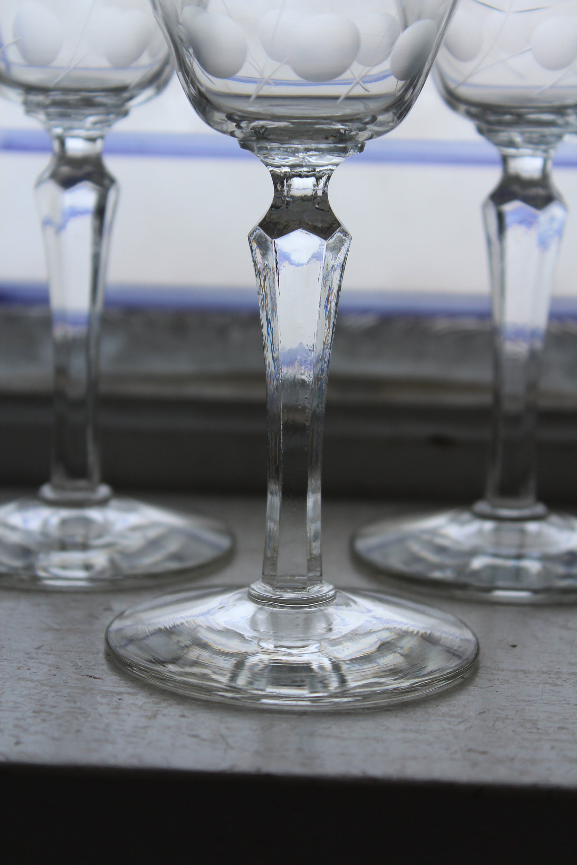 6 Vintage Art Deco Crystal Wine Glasses Or Tall Sherbets
