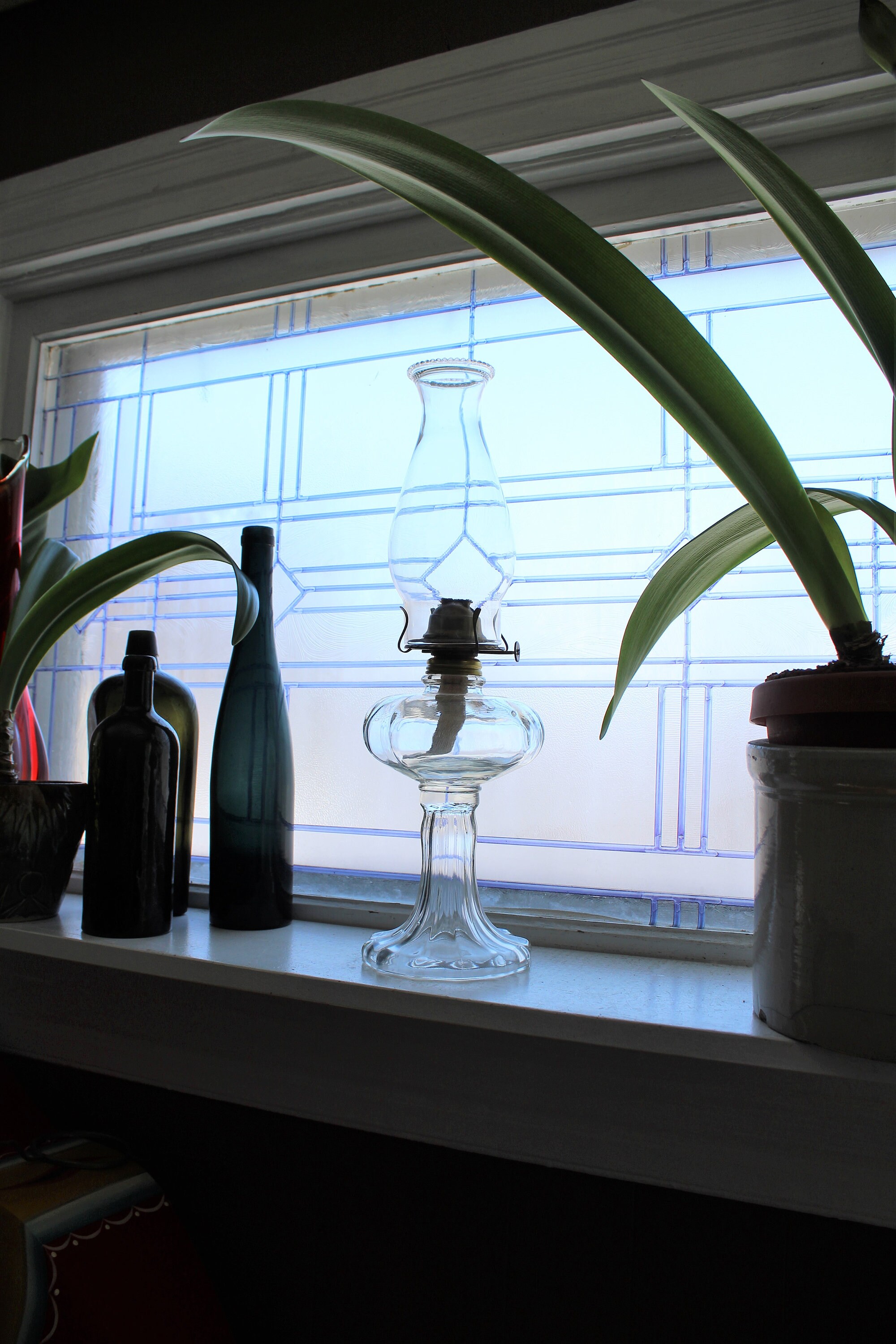 Vintage Glass Oil Lamp with Chimney