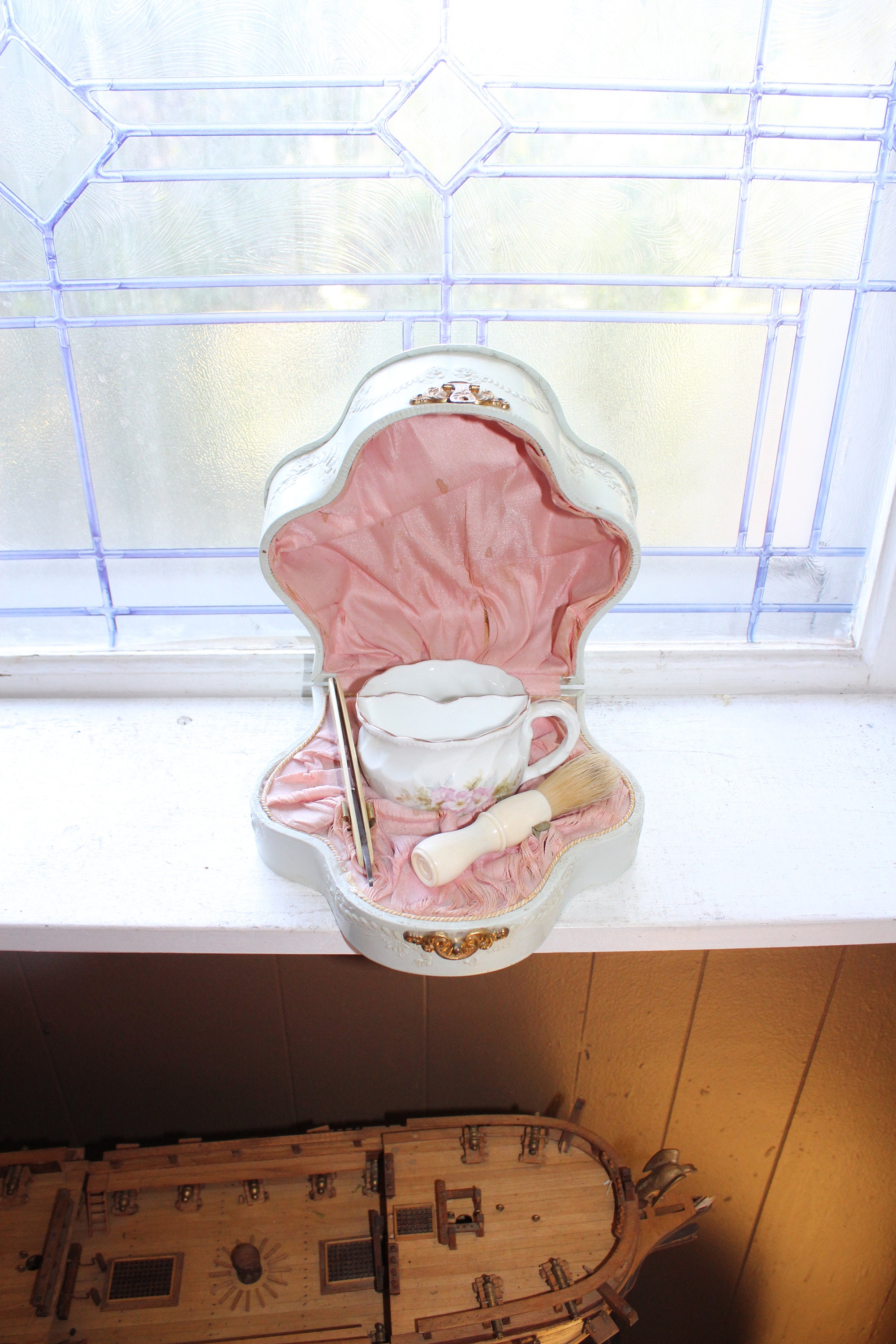 Antique Victorian Shaving Kit 1800s Razor Soap Mug Shaving Brush Box