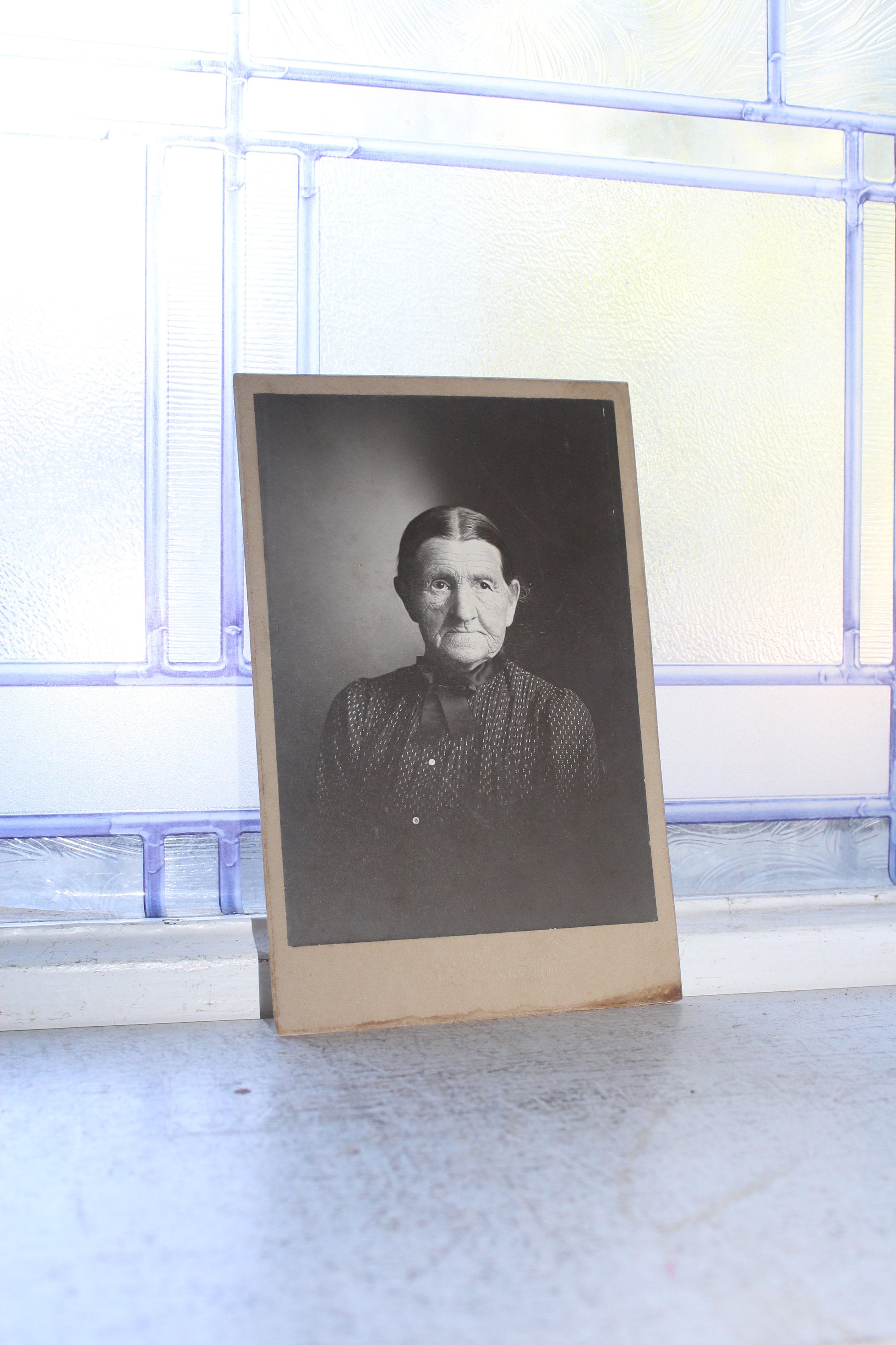 Vintage Cabinet Card Photograph 1800s Elderly Victorian Woman