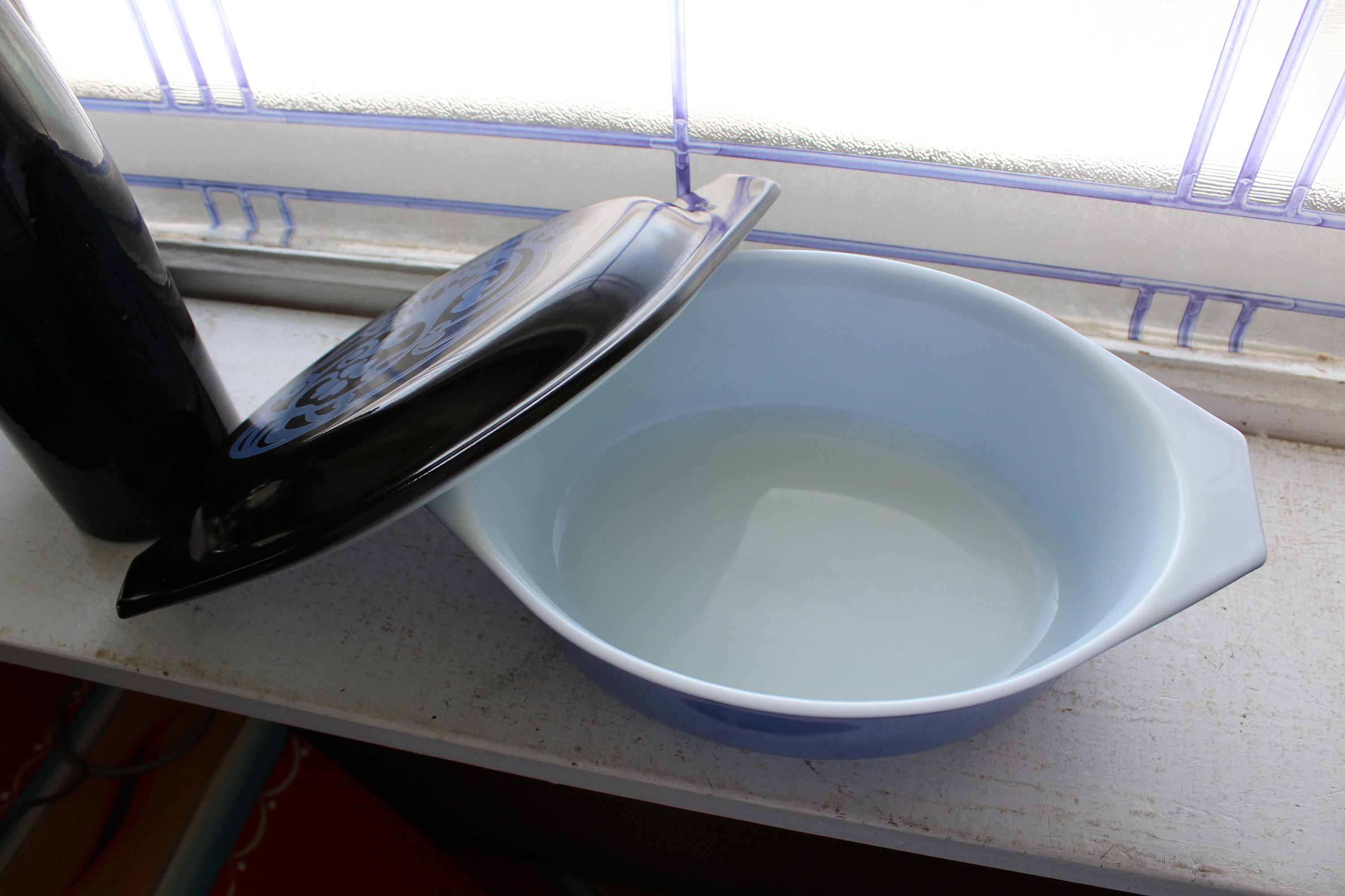 Pyrex Midnight Bloom Casserole with Lid Black and Blue Vintage 1970s
