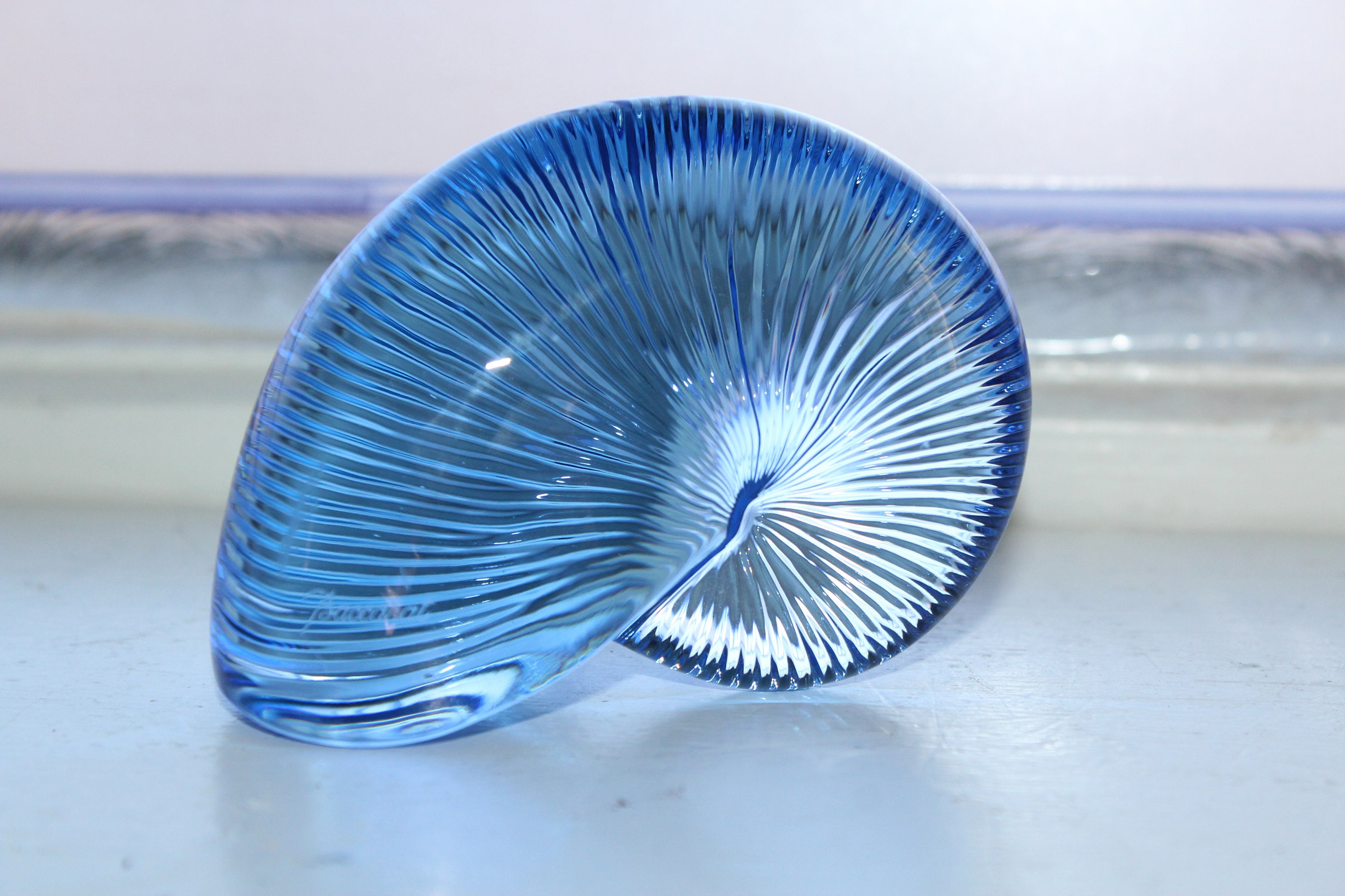 Baccarat Blue Crystal Nautilus Sea Shell Figurine Paperweight