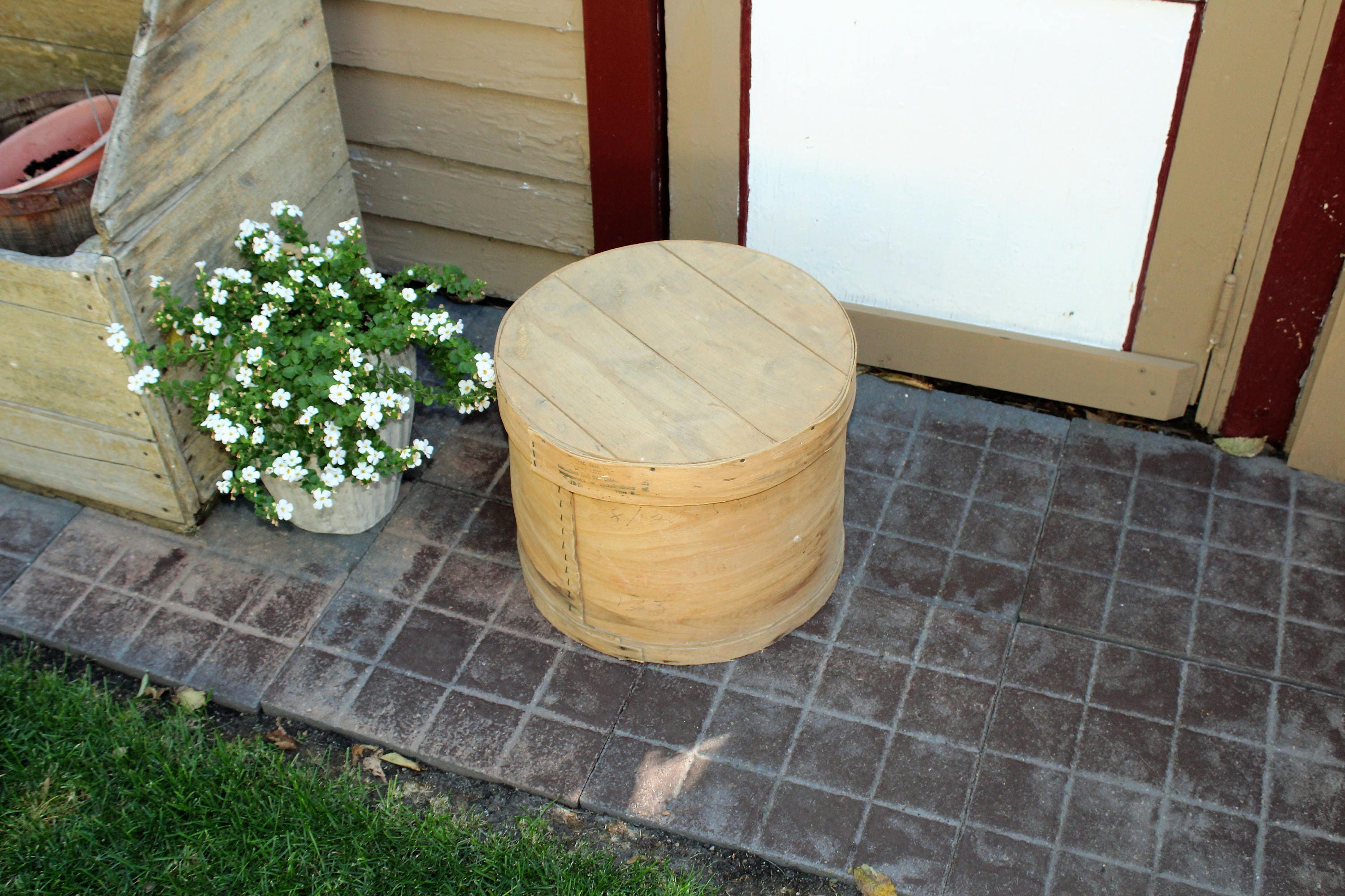 Vintage Cheese Box Large Wooden Round w/ Lid