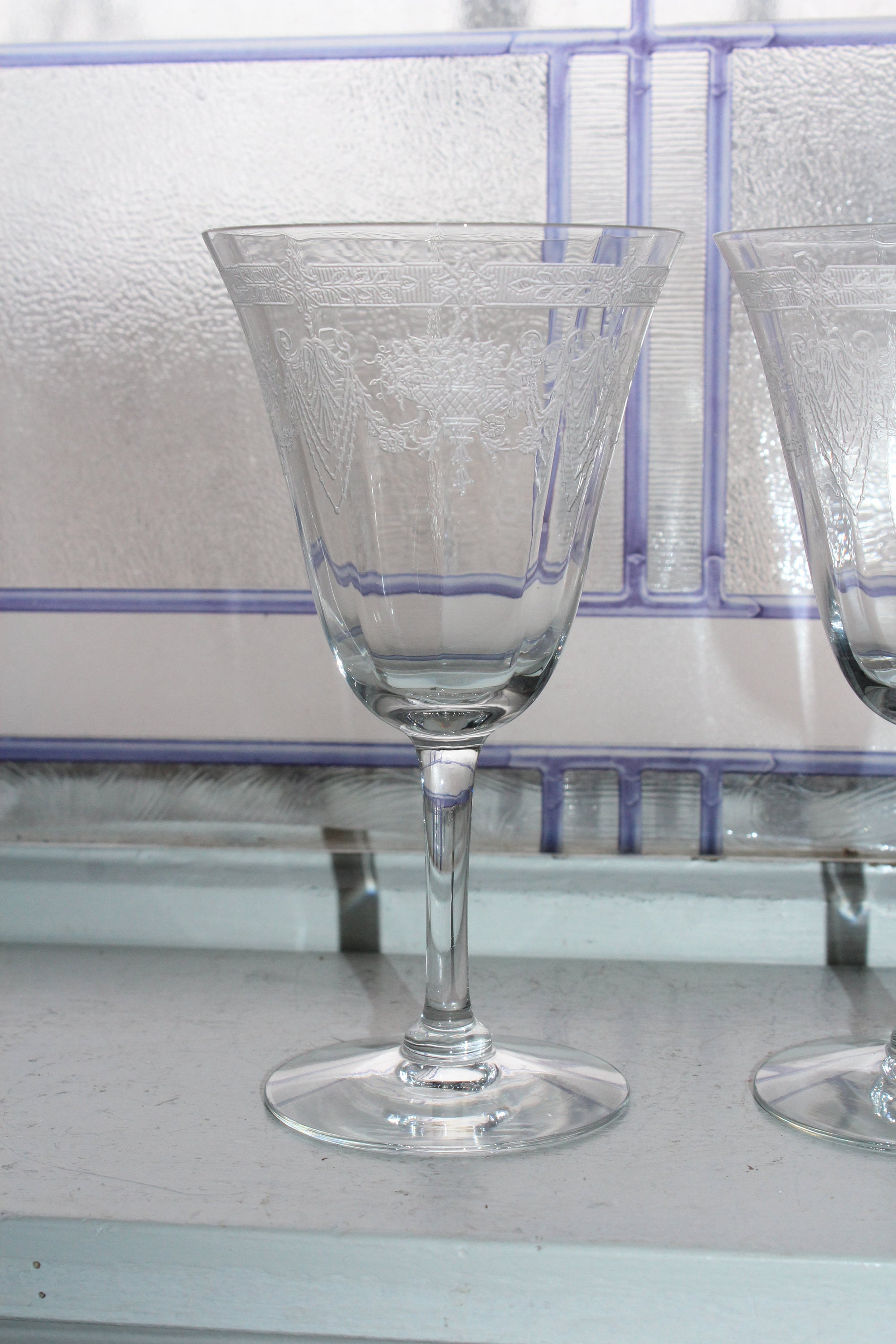 2 Vintage Art Deco Wine Glasses Elegant Pair