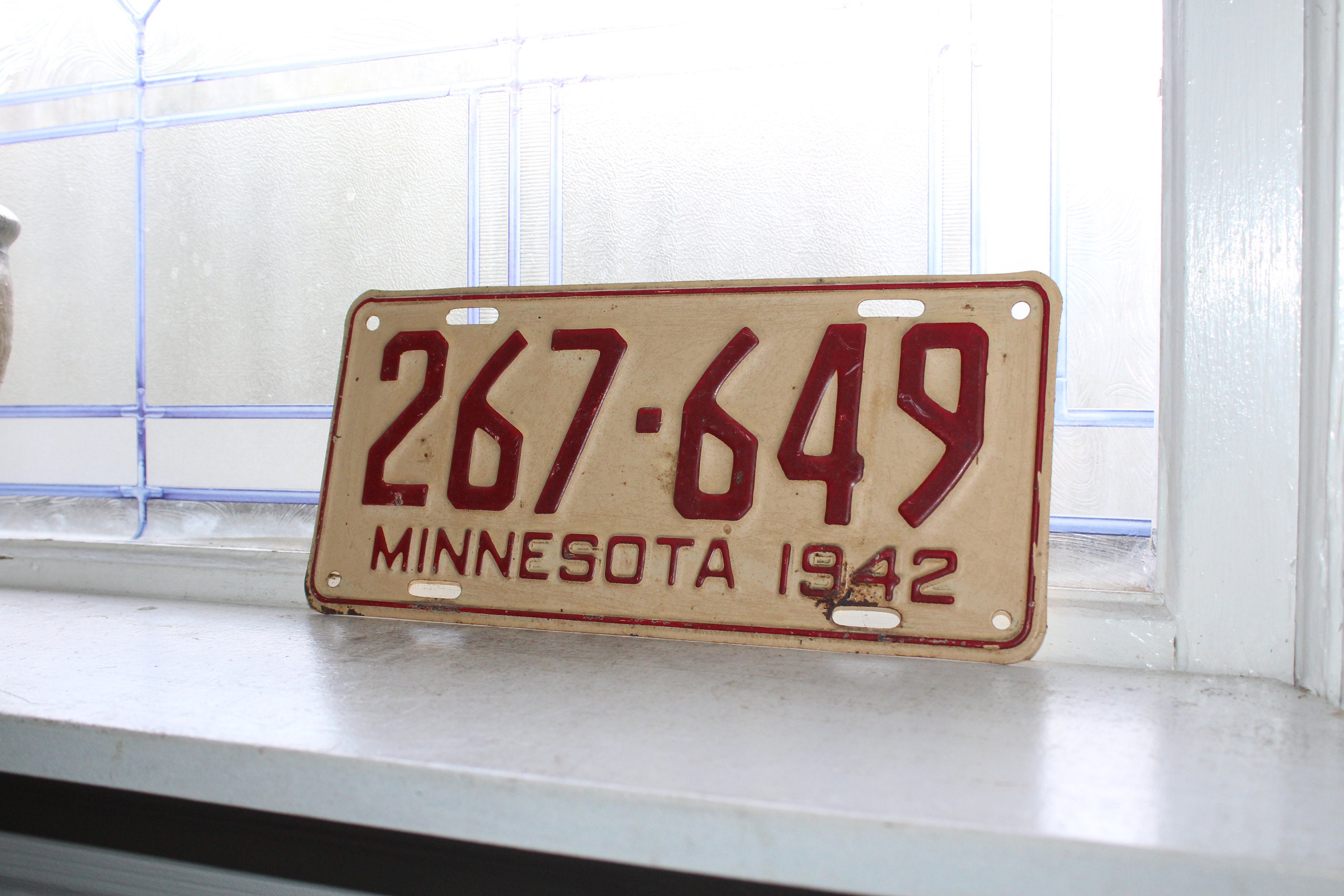 Vintage 1942 Minnesota License Plate Man Cave Decor