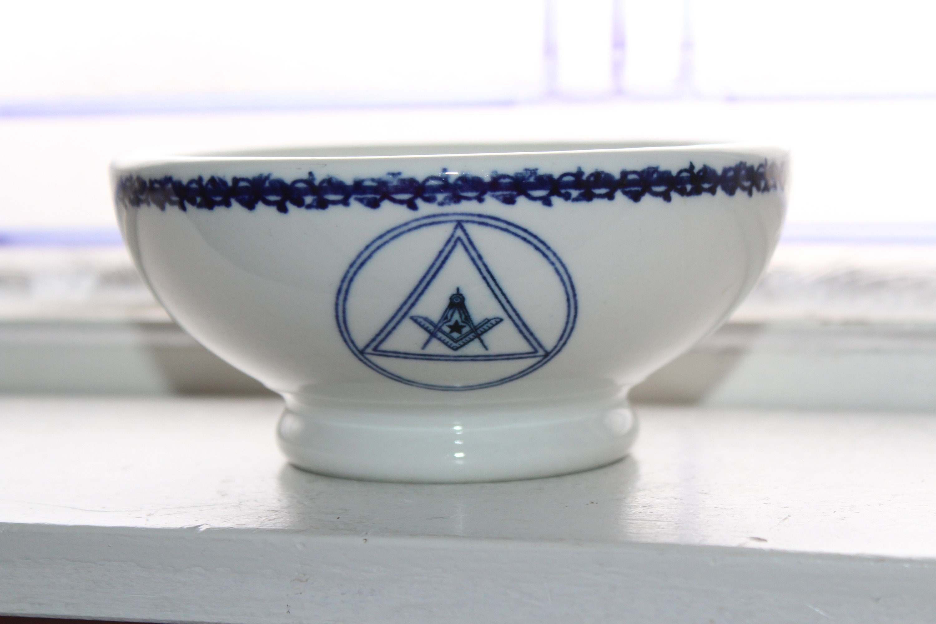 Antique Masonic Lodge Bowl Fraternal Order Dinnerware K T & K