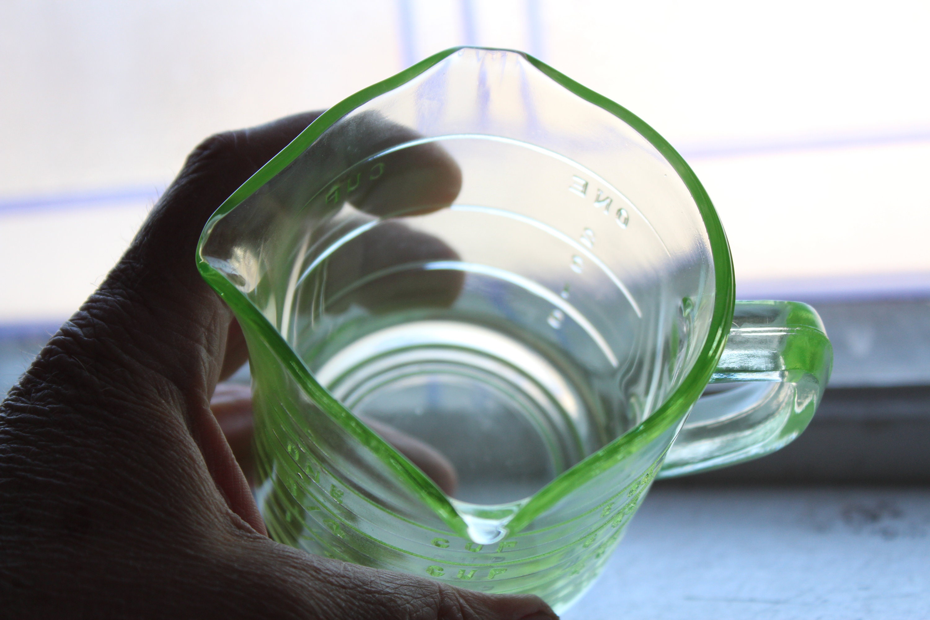 Green Depression Glass Kelloggs Measuring Cup 3 Spout Vintage 1930s