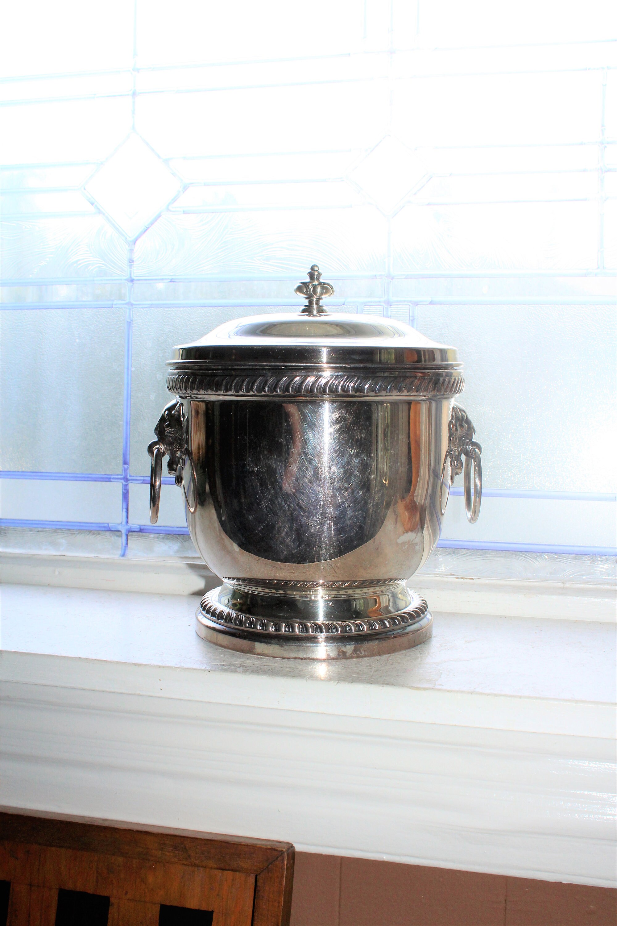 Vintage Silverplate Ice Bucket with Lion Head Handles Poole Silver