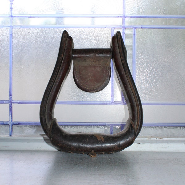 Antique Stirrup - Etsy