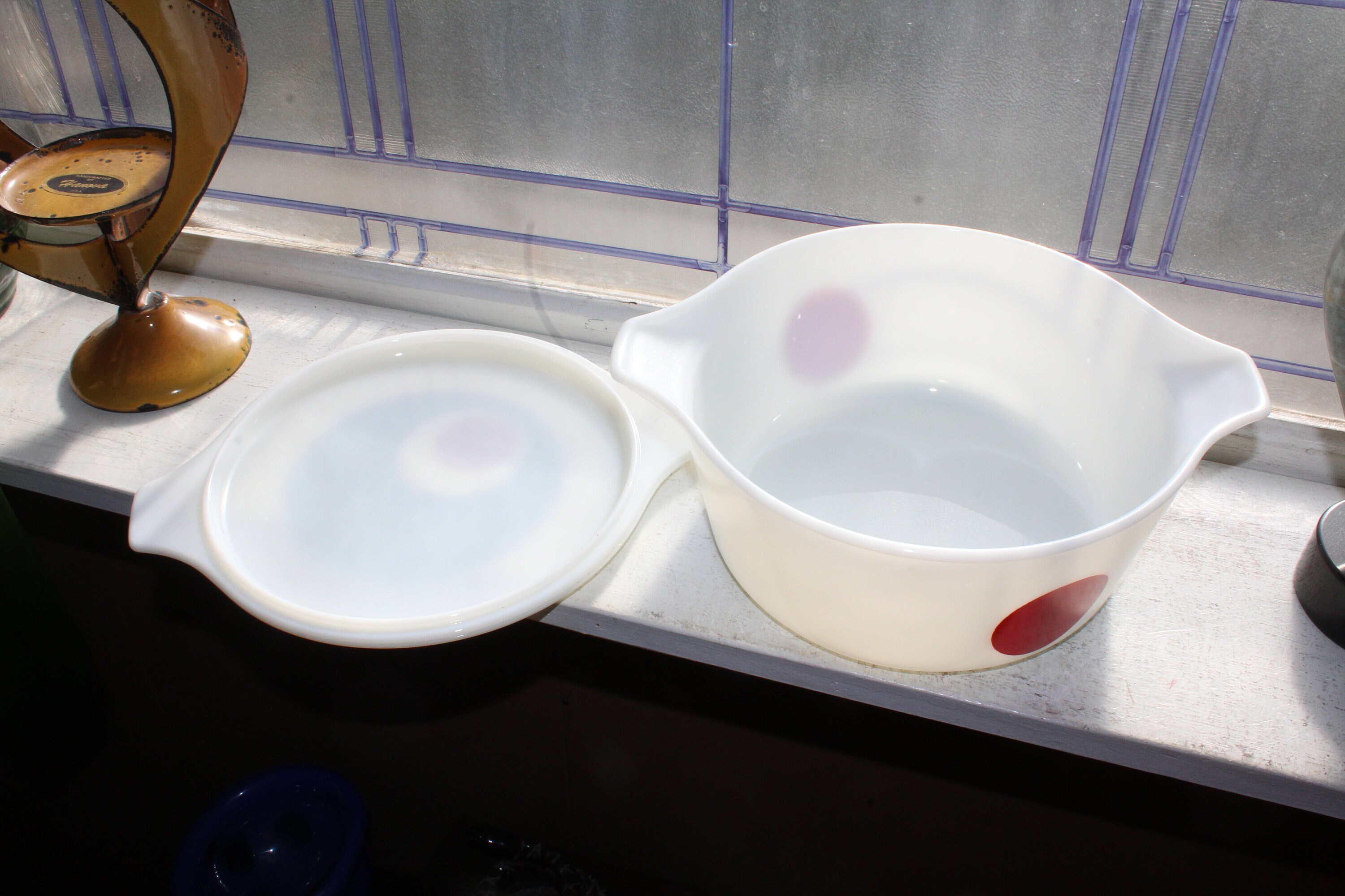 Pyrex Moon Deco Casserole with Lid Red White Black Vintage 1970s