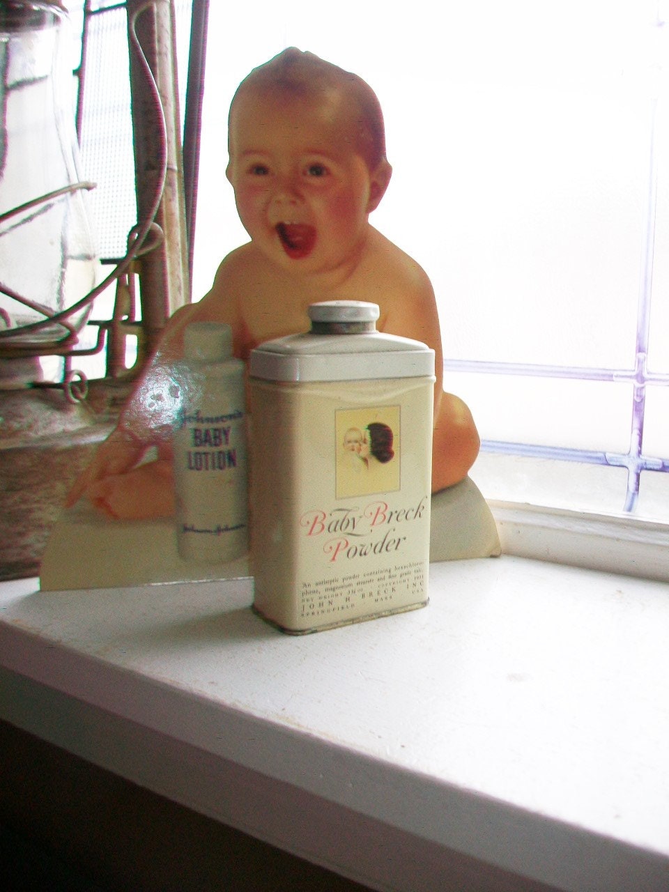 Vintage 1950s Baby Breck Powder Tin