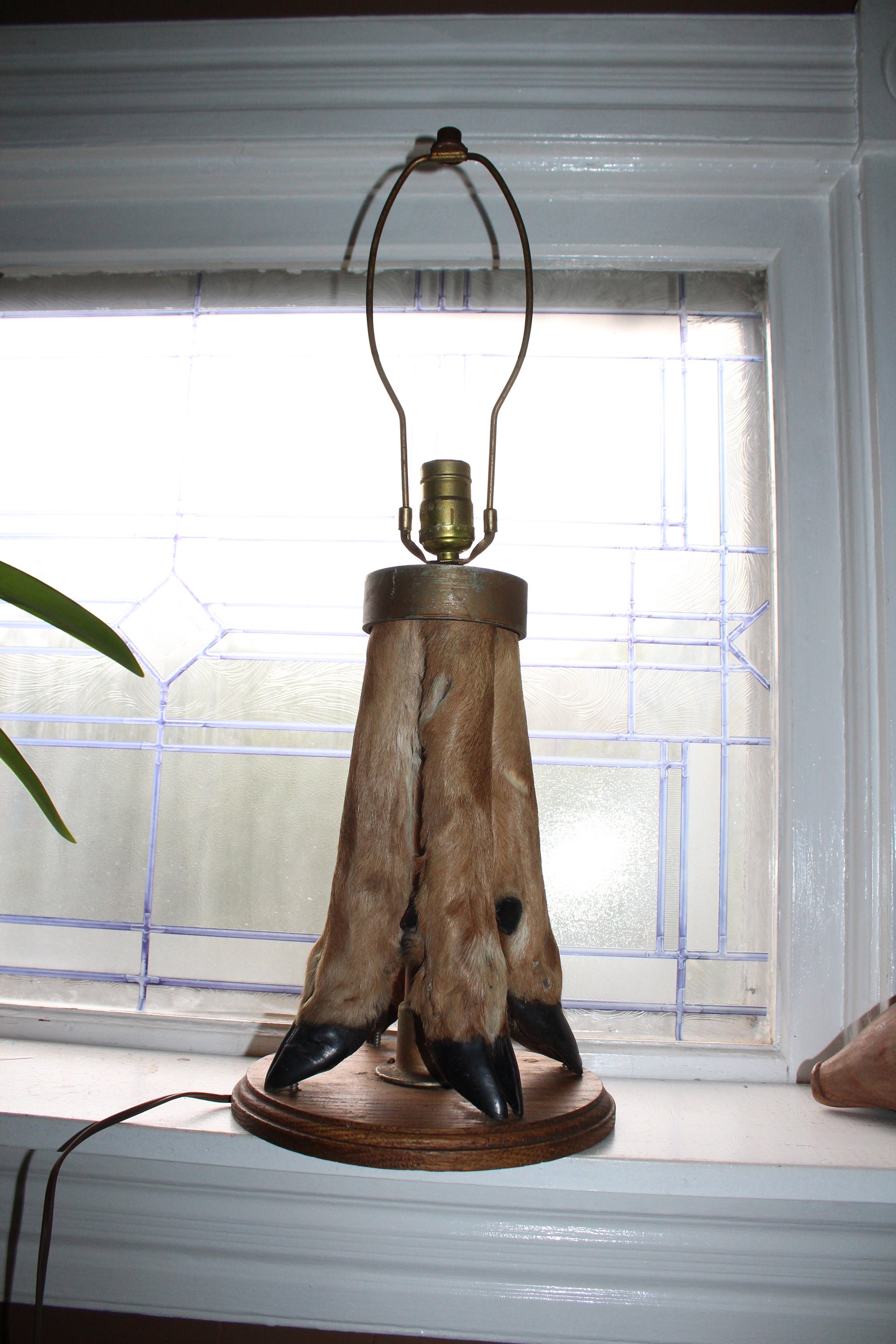 Vintage Deer Leg Lamp 4 Hoof Taxidermy Western Decor