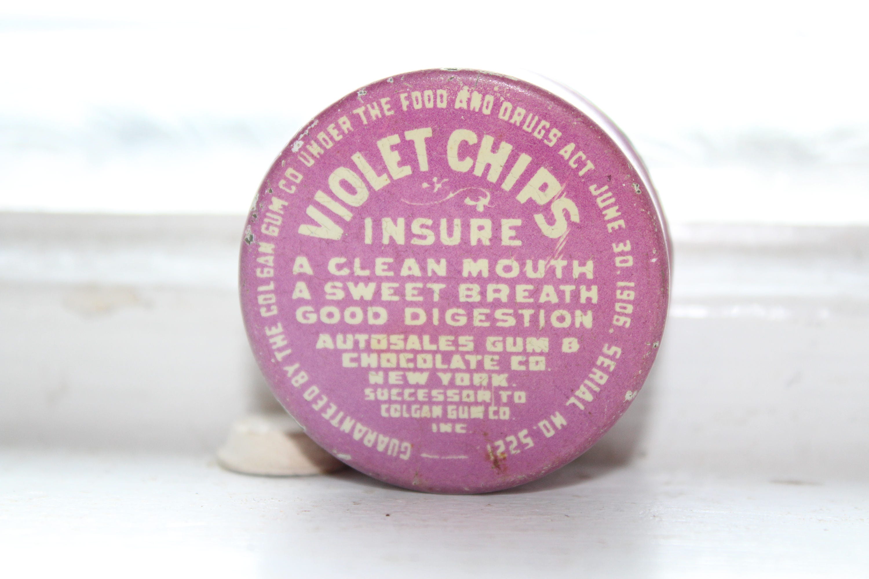 Vintage Colgan's Violet Chips Gum Tin 1910s