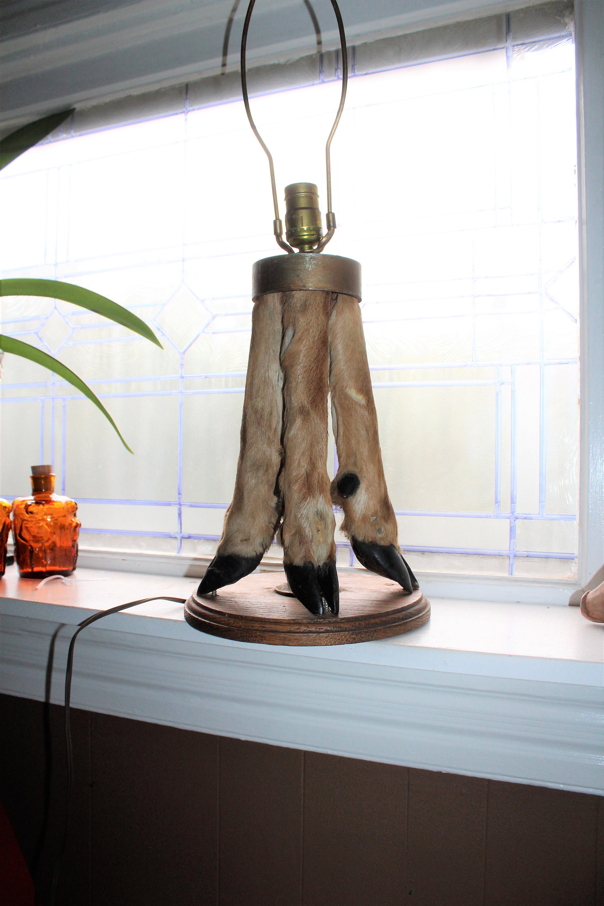 Vintage Deer Leg Lamp 4 Hoof Taxidermy Western Decor