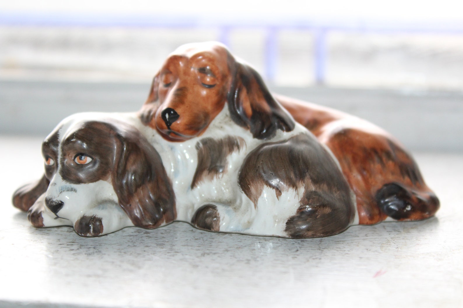 Vintage Goebel Figurine 2 Sleeping Spaniel Dogs CH572 1950s - Etsy