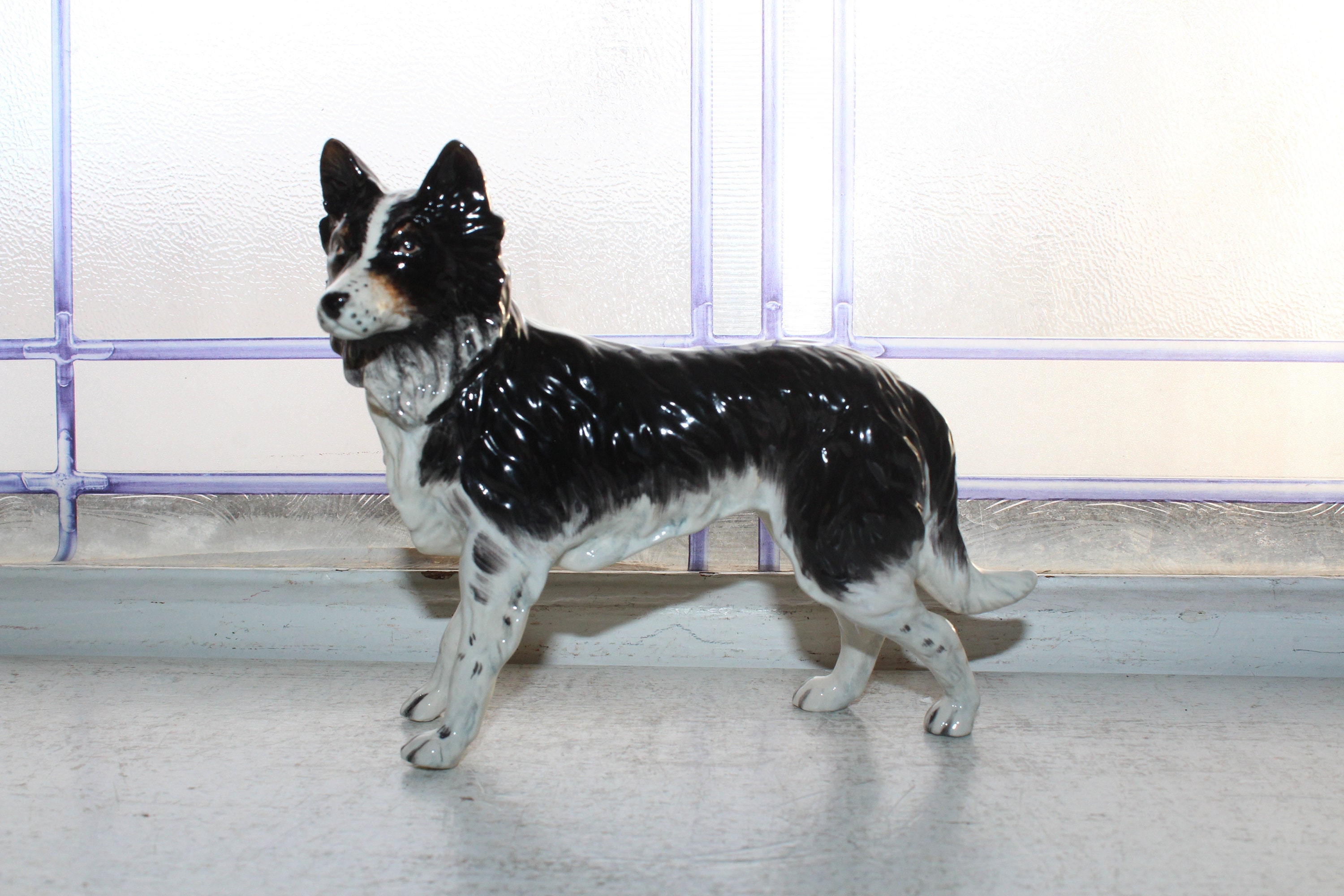 Royal Doulton Dog Figurine Border Collie RDA 112