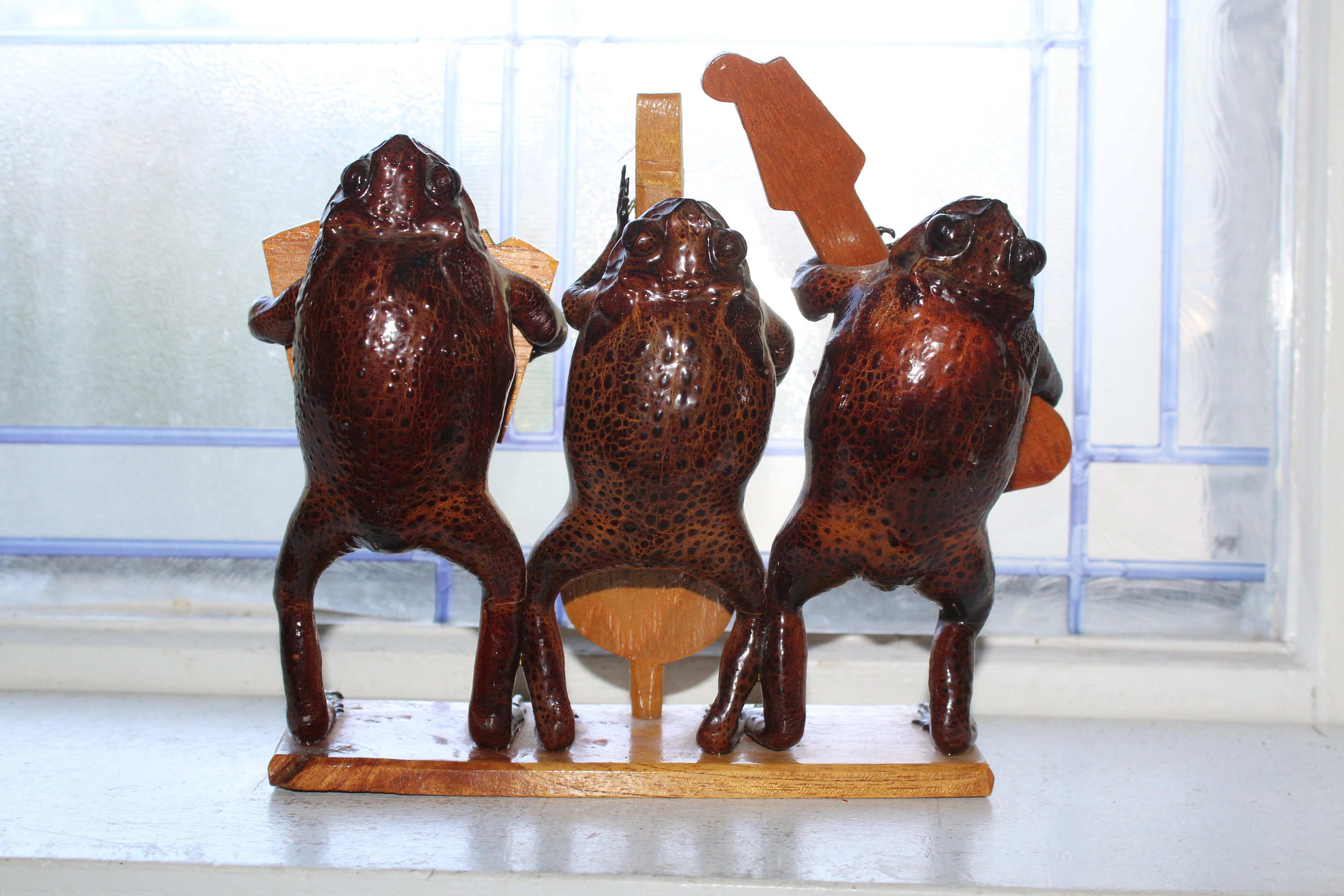 3 Dead Frogs Playing Music Vintage Taxidermy Toad