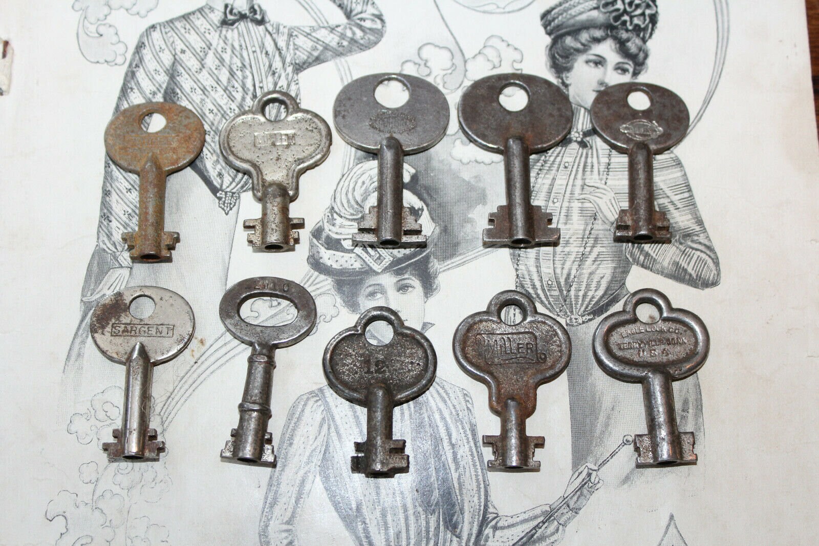 Displaying Antique Keys