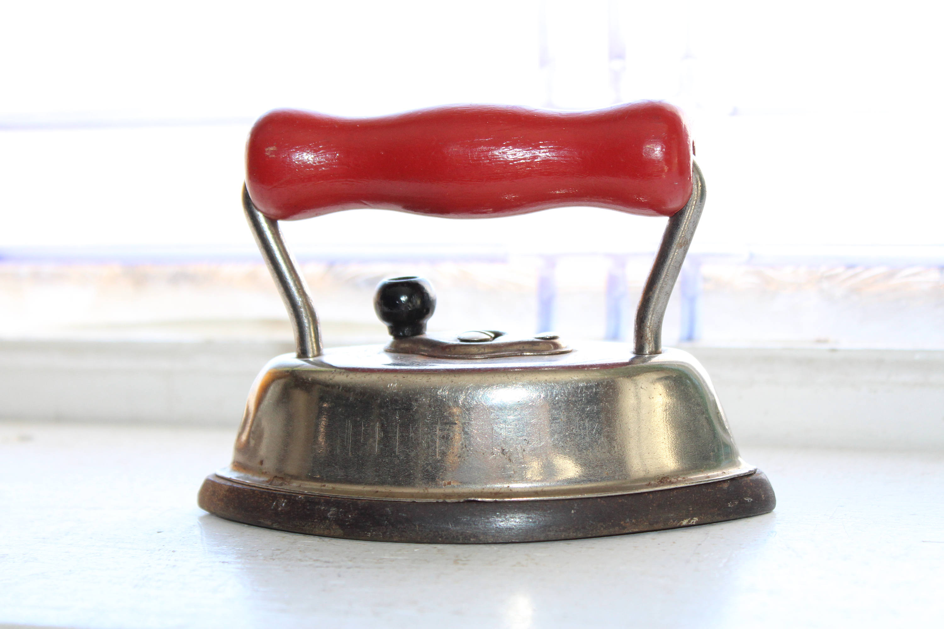 Antique Sad Iron Red Wood Handle Farmhouse Decor